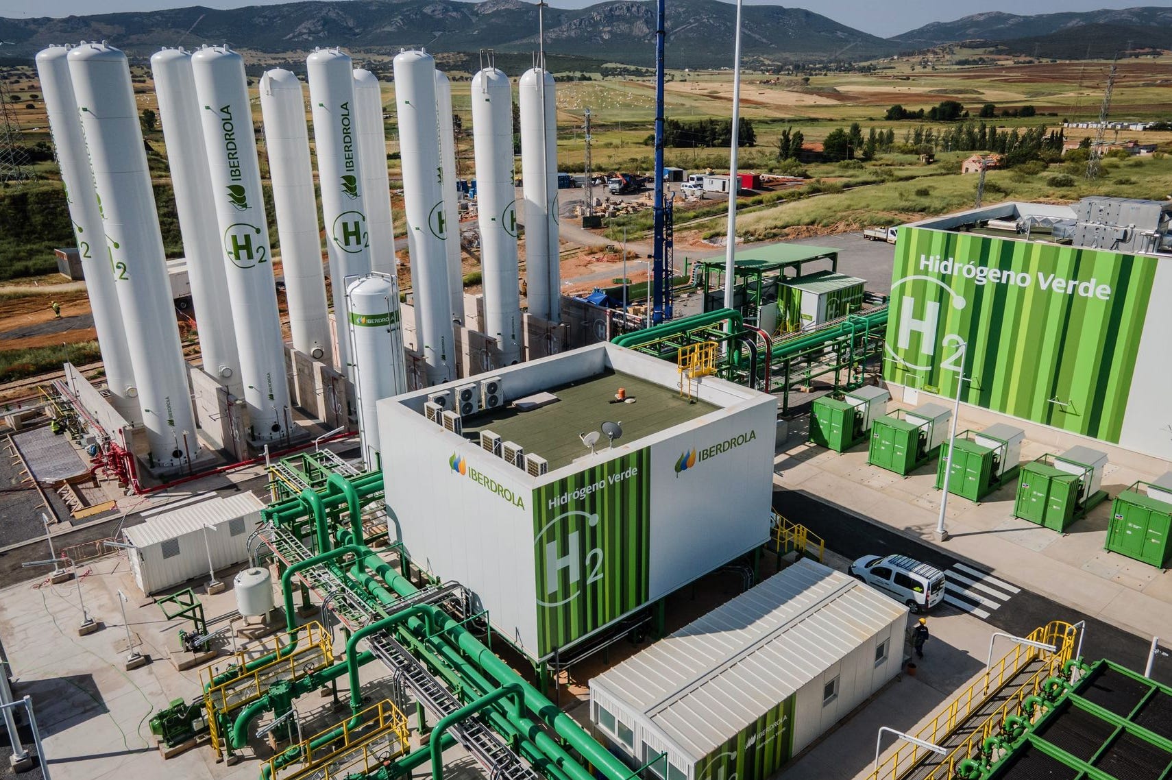 #08 Green Hydrogen - by Javier Gascón