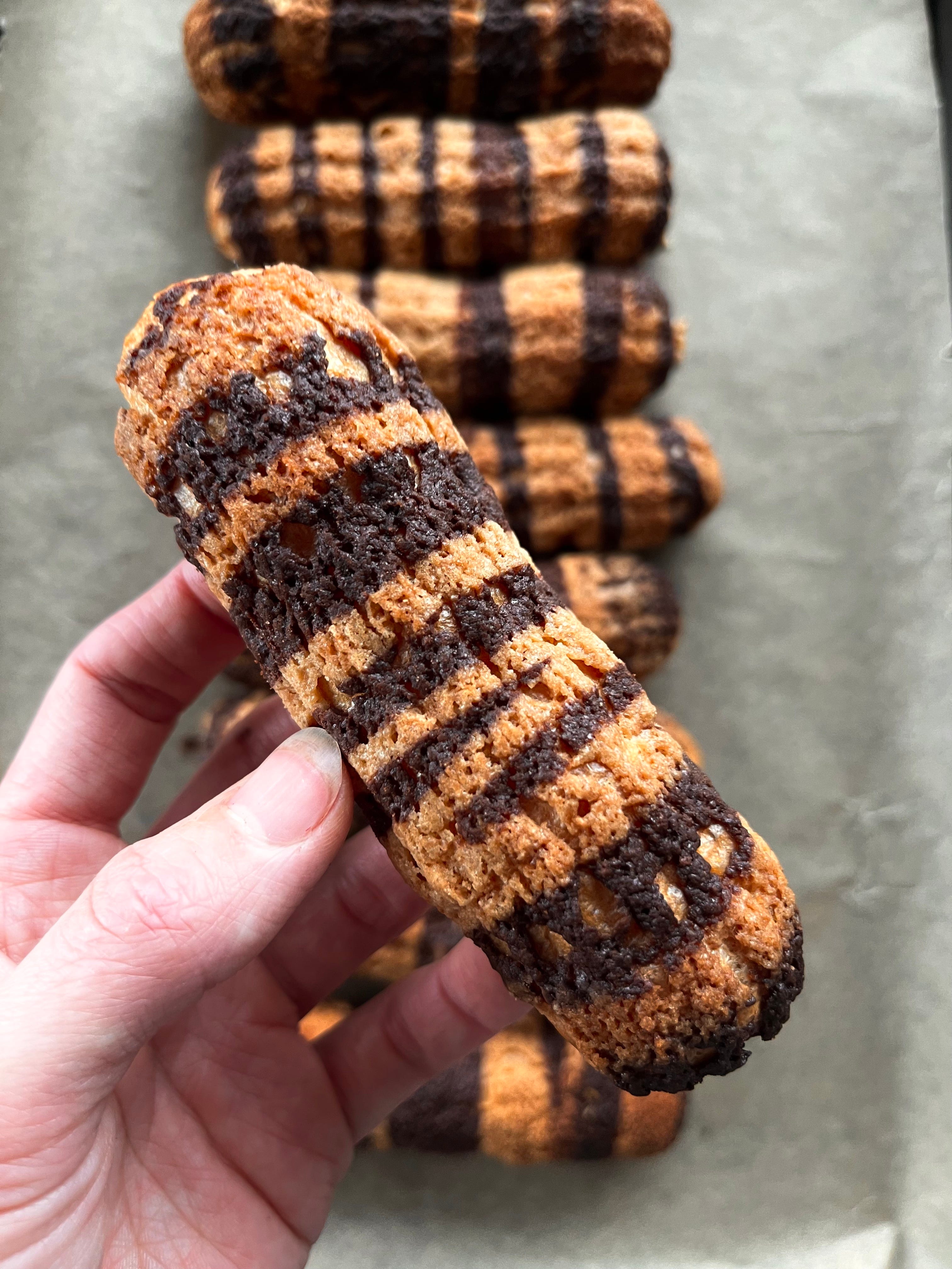 Kitchen Project #55: All about éclairs - by Nicola Lamb