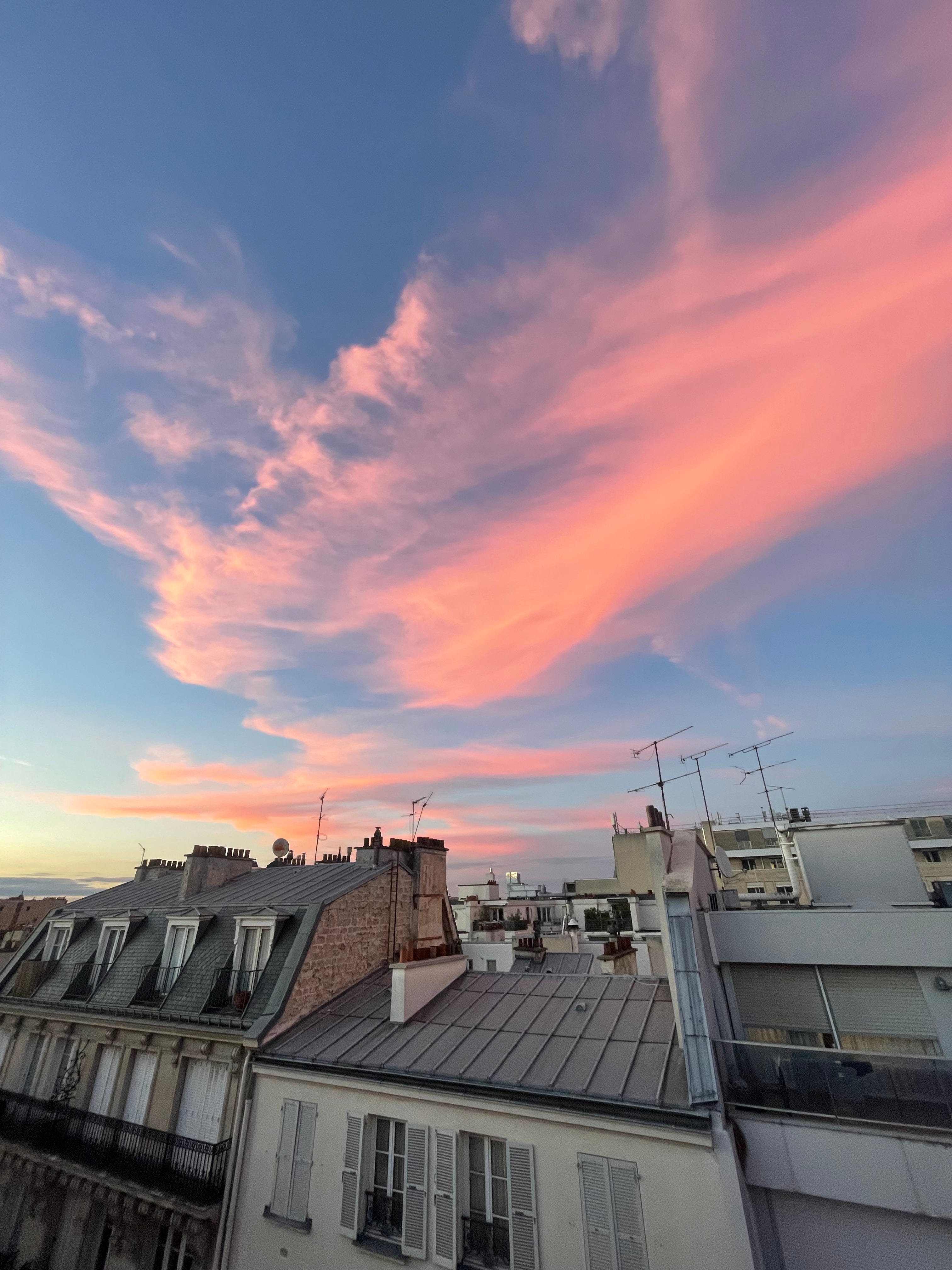 No. 42 — A year in Paris 🇫🇷 - by Linda Liukas