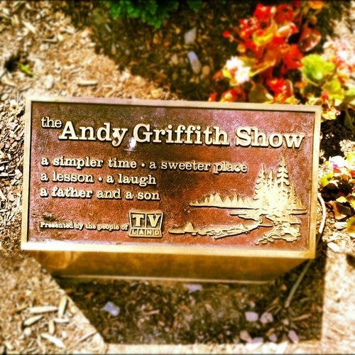 Remembering Andy Griffith: A statue in Raleigh, North Carolina pays ...