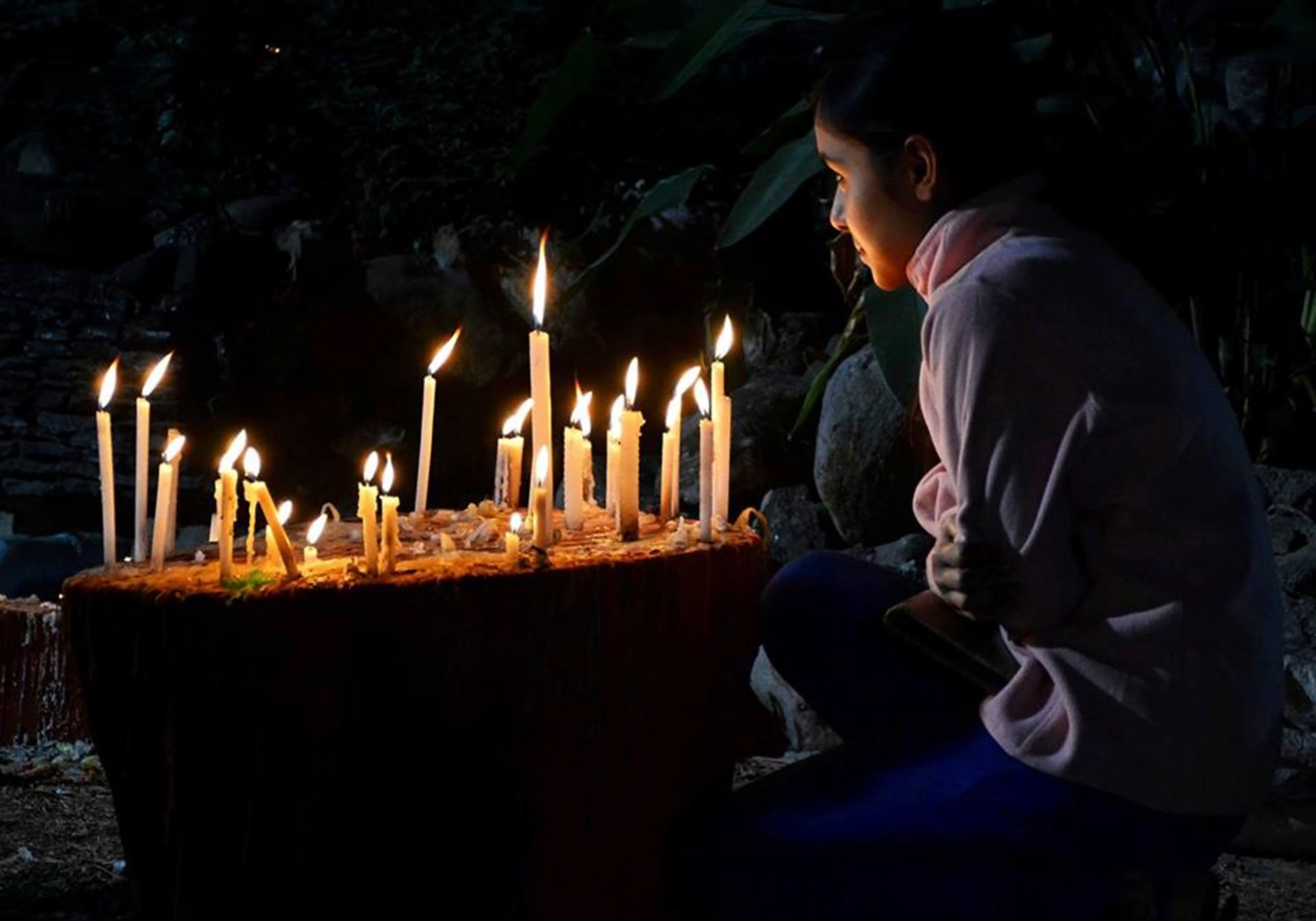 CANDLE GAZING WITH DEMONS - emeraldoflucifer’s Newsletter