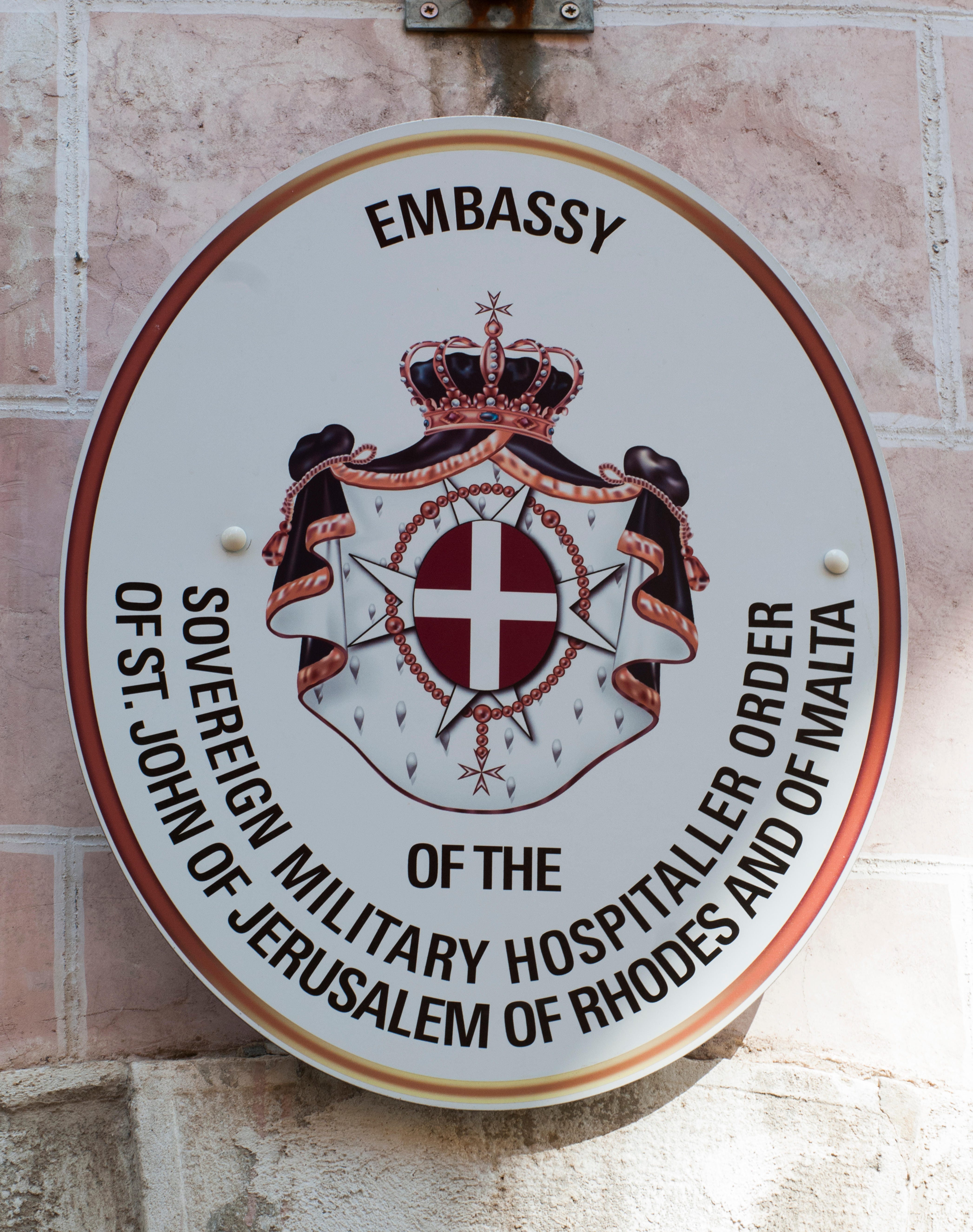 Order of Malta would be 'subject' of Holy See under new constitution