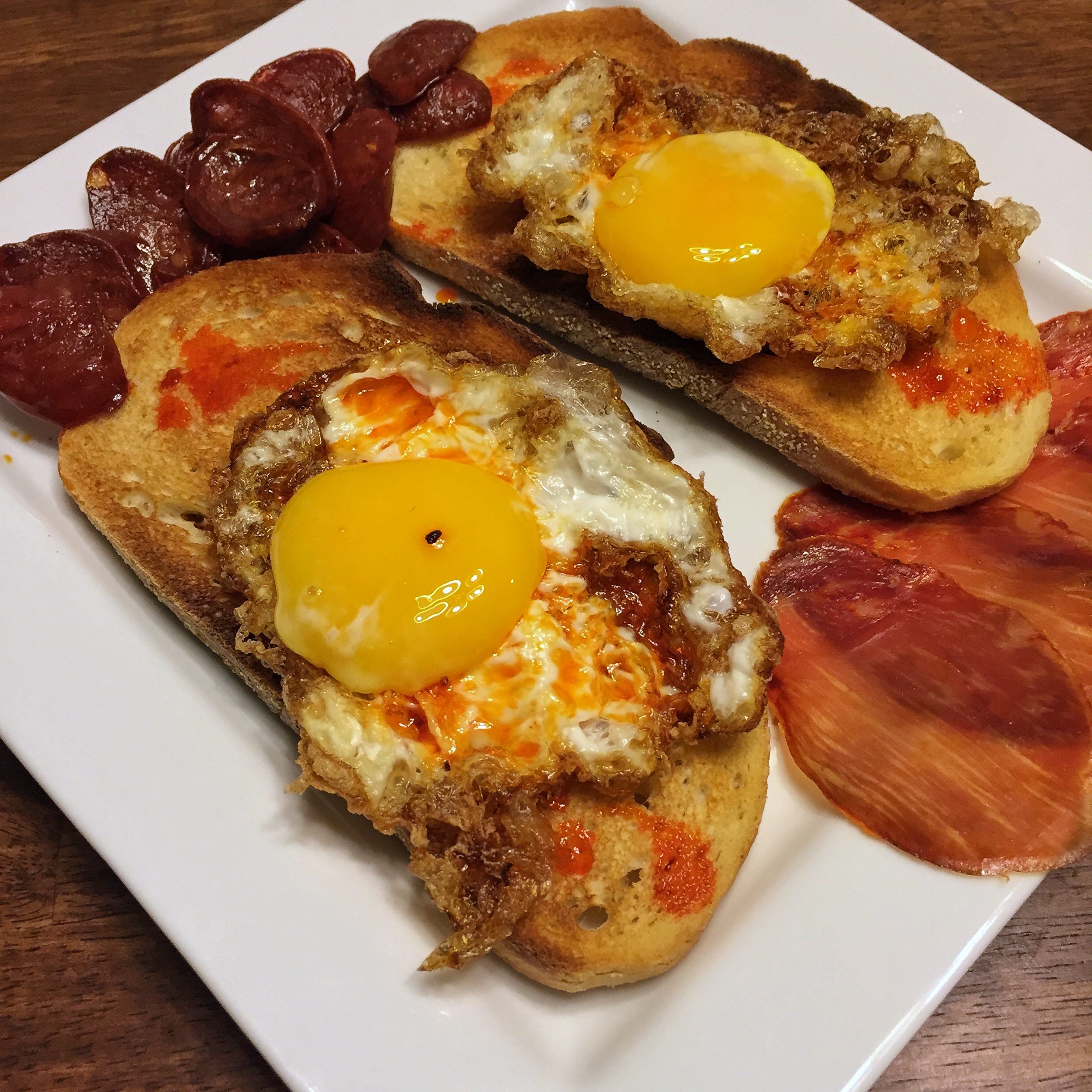 Put an egg on it - Come como Kiki