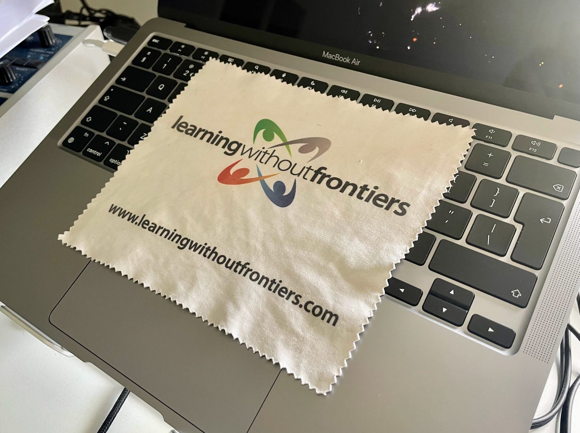 Meaningful objects - by Oliver Quinlan