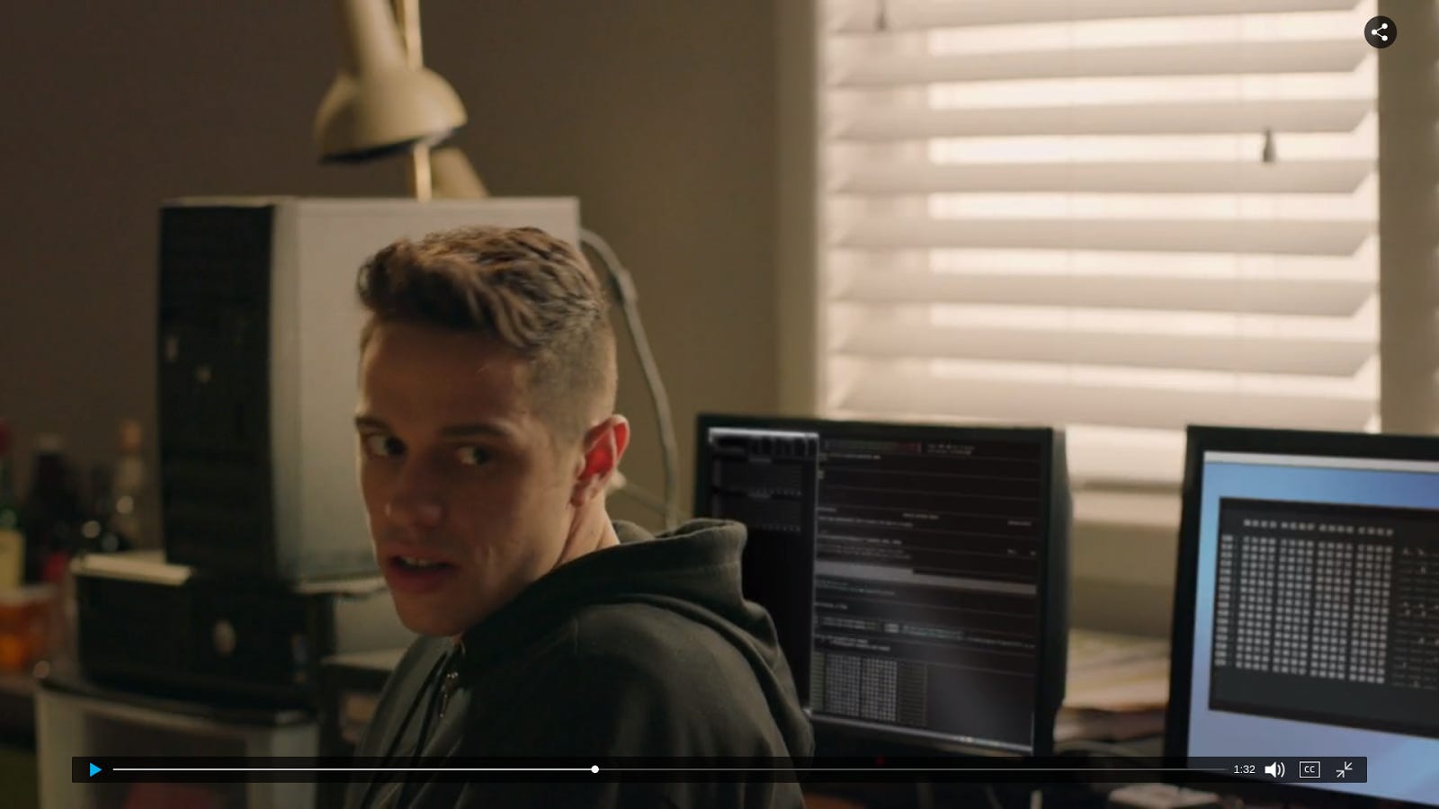 3 tools to make your computer look like it is busy hacking and coding ...