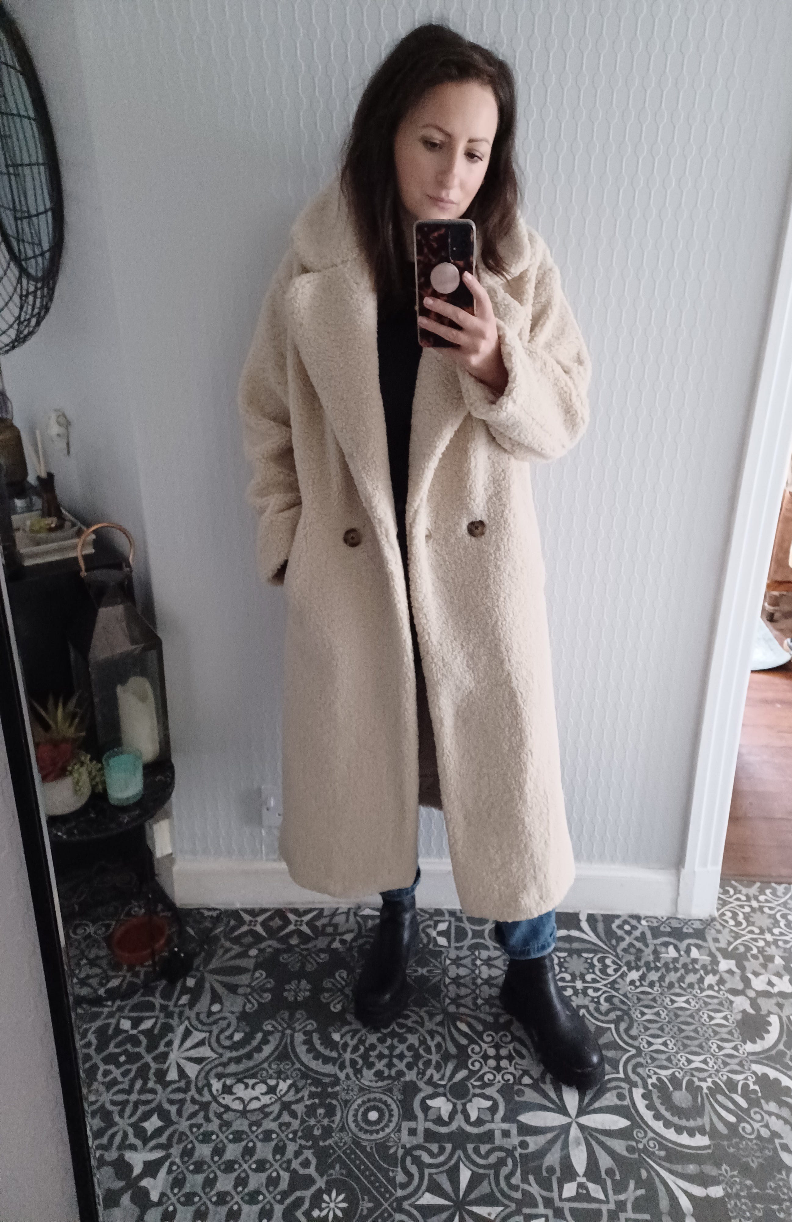 The return of the Ugg - by Lou - Getting Dressed