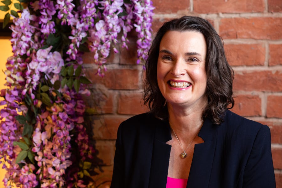 Lucinda Homer | Substack