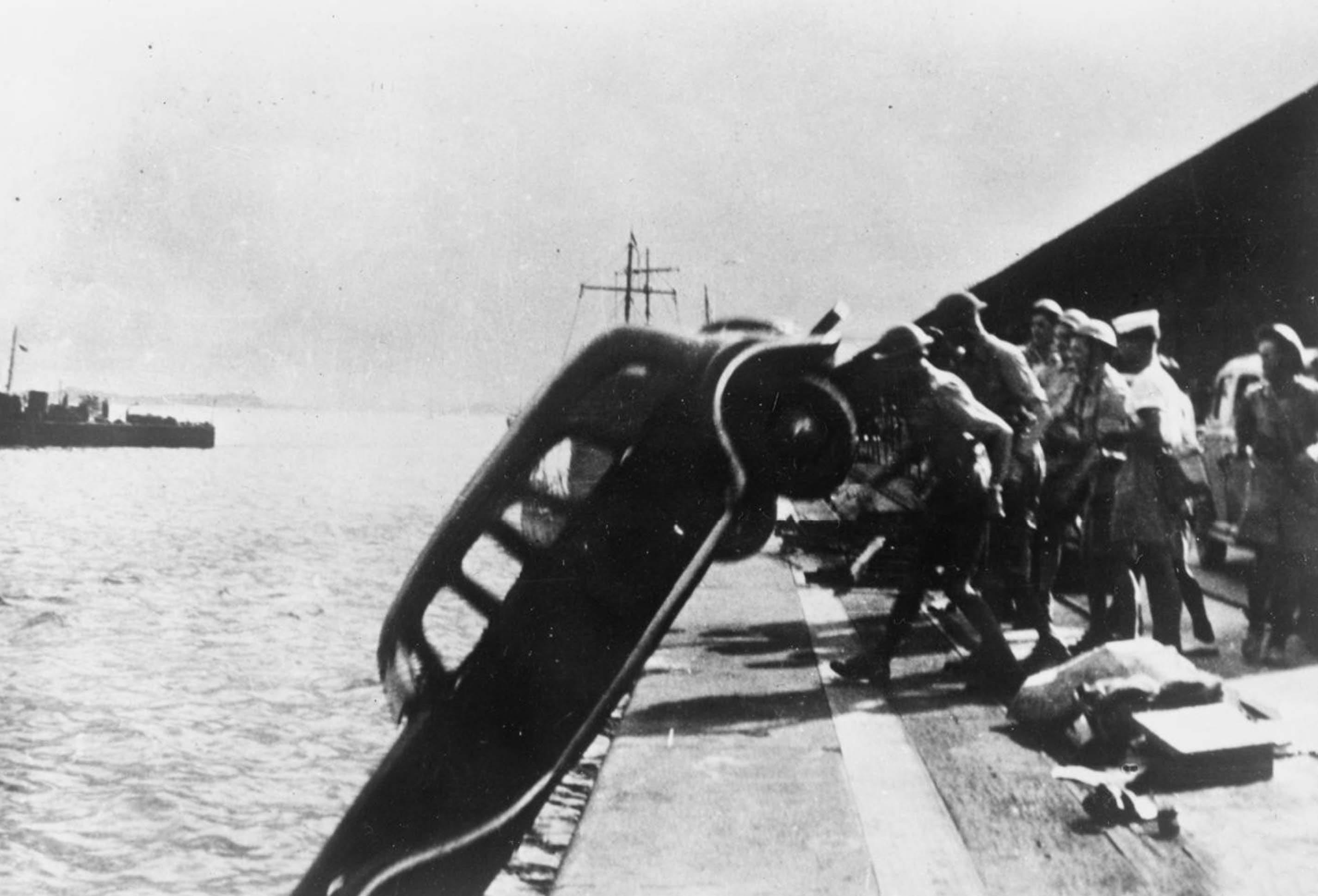 The Fall of Singapore - by Martin Cherrett