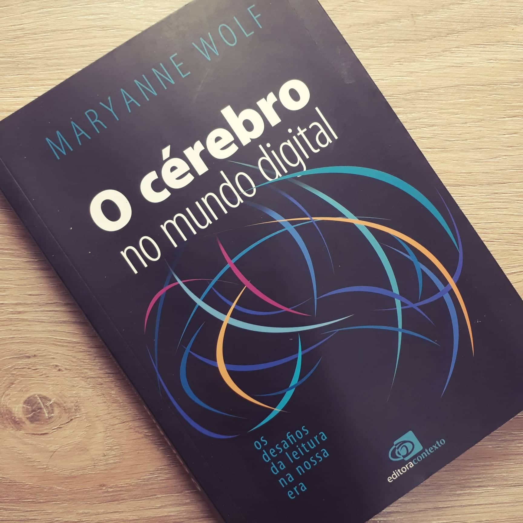 Como os hábitos digitais empobrecem a leitura