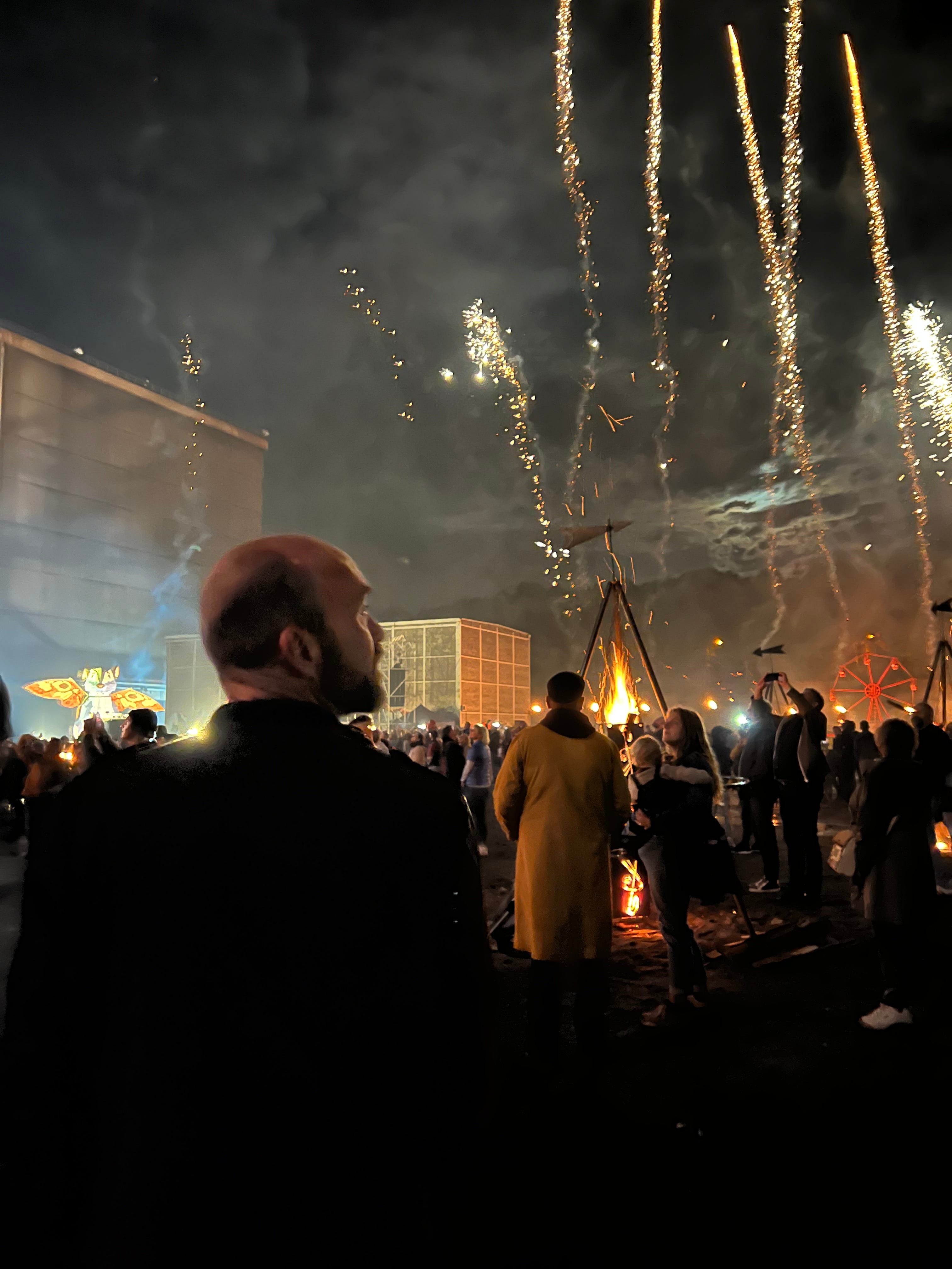 The Art of Excess and the Excess of Art