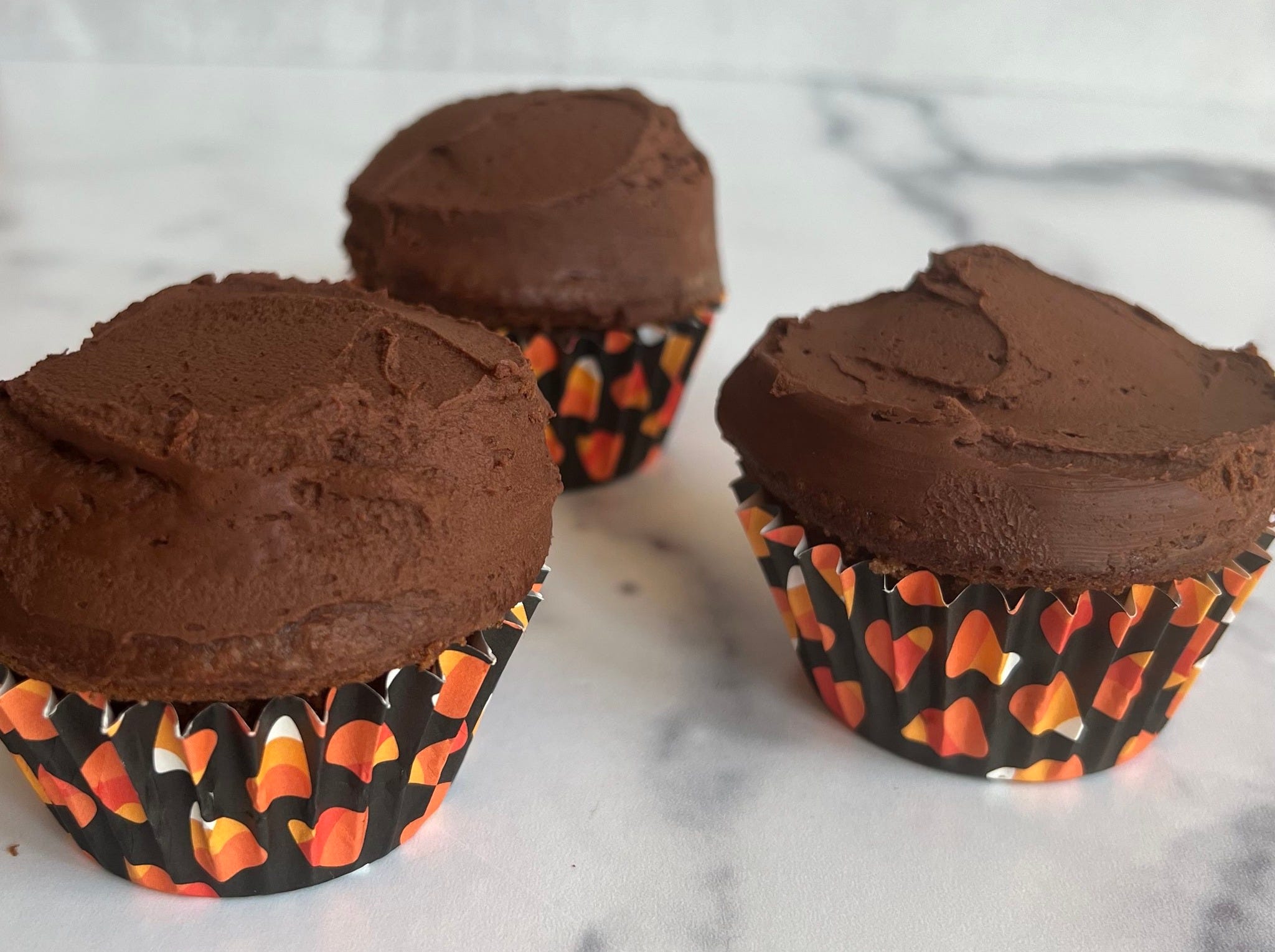 These Broadway-inspired "opera" cakes are delicious prima donnas