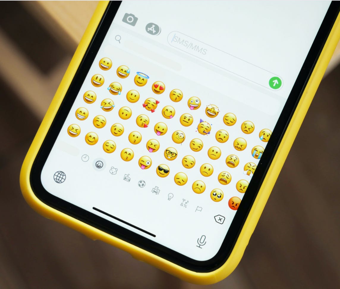 📅 Celebrate World Emoji Day in the Comments