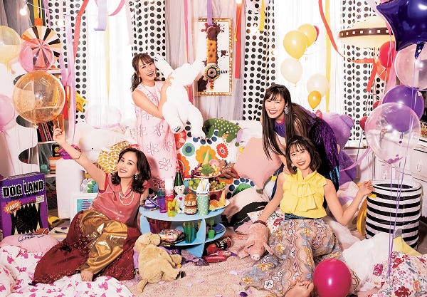 Sound and Style: Our Favorite Idol Costumes of the 2020s