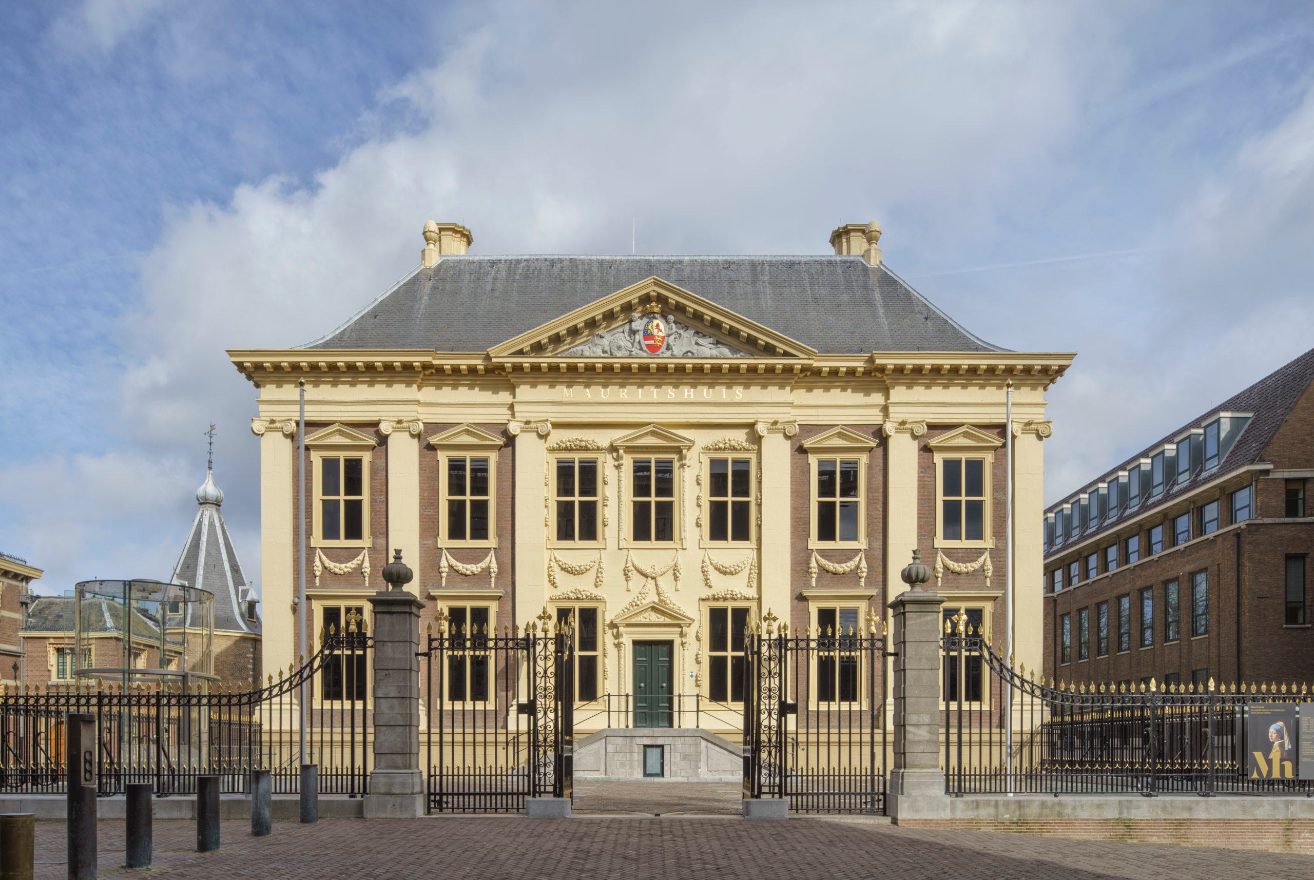 4 questions to Martine Gosselink from the Mauritshuis Museum