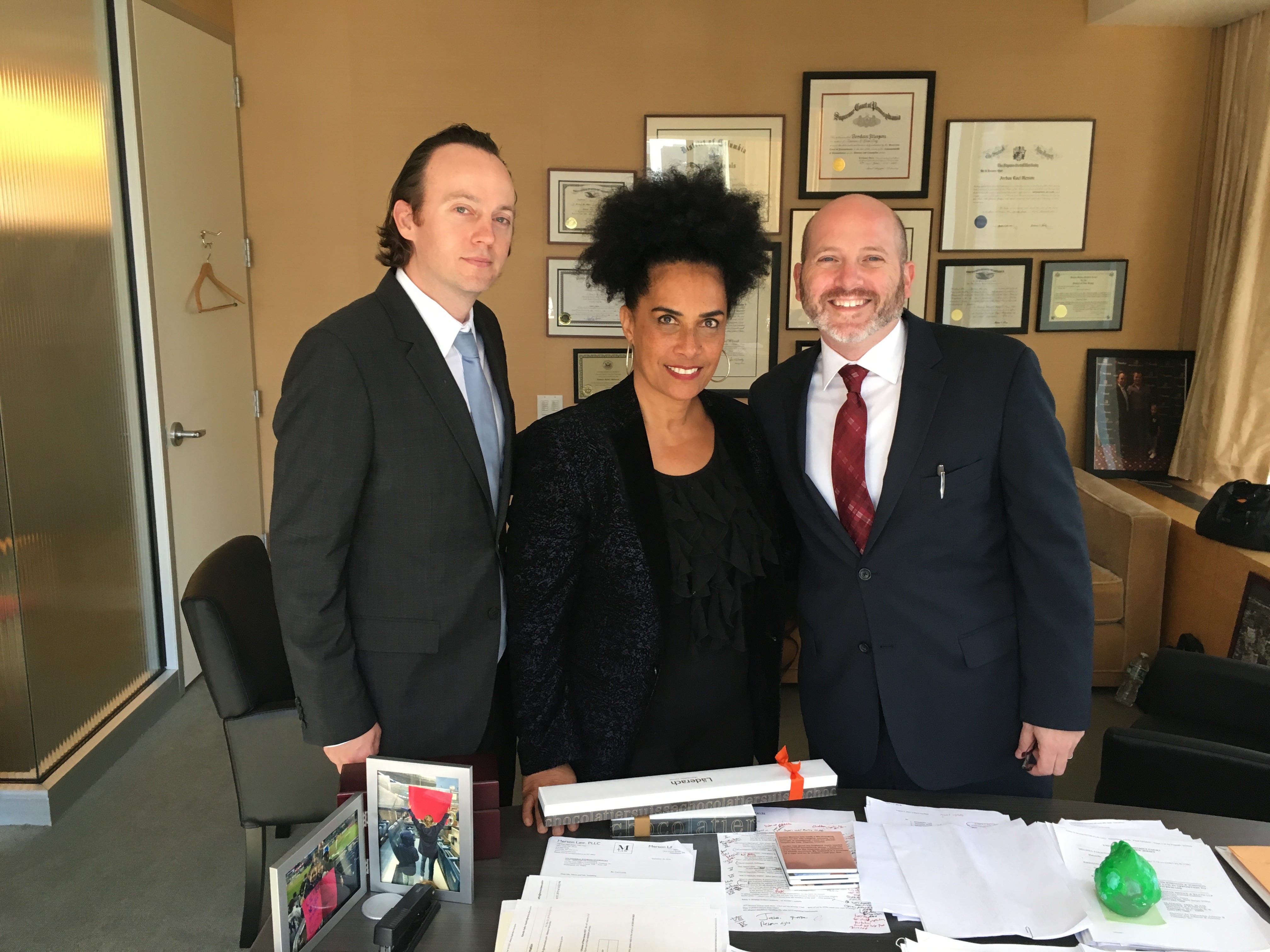 Inside Lili Bernard's Decision to File a Sexual Assault Lawsuit Against ...