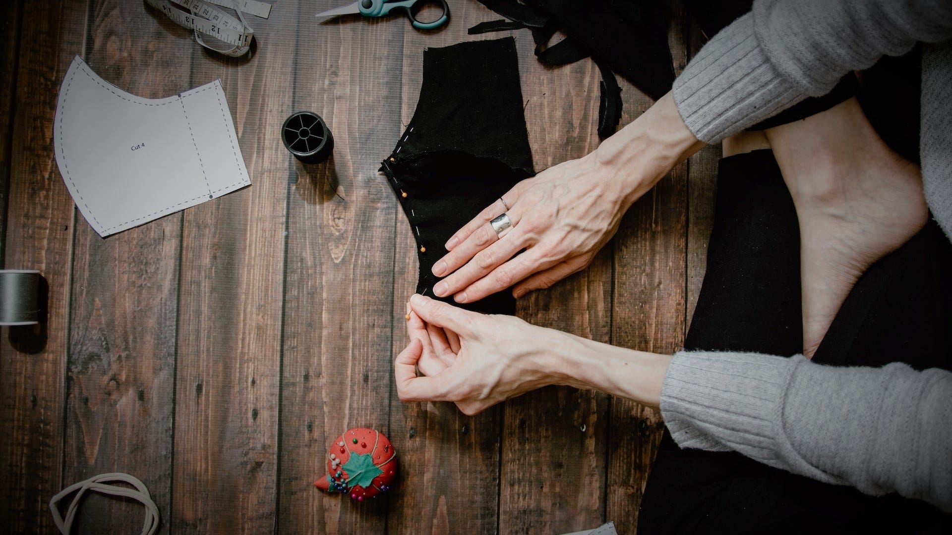 Makers heal - J ROBERT CLARK - MAKES