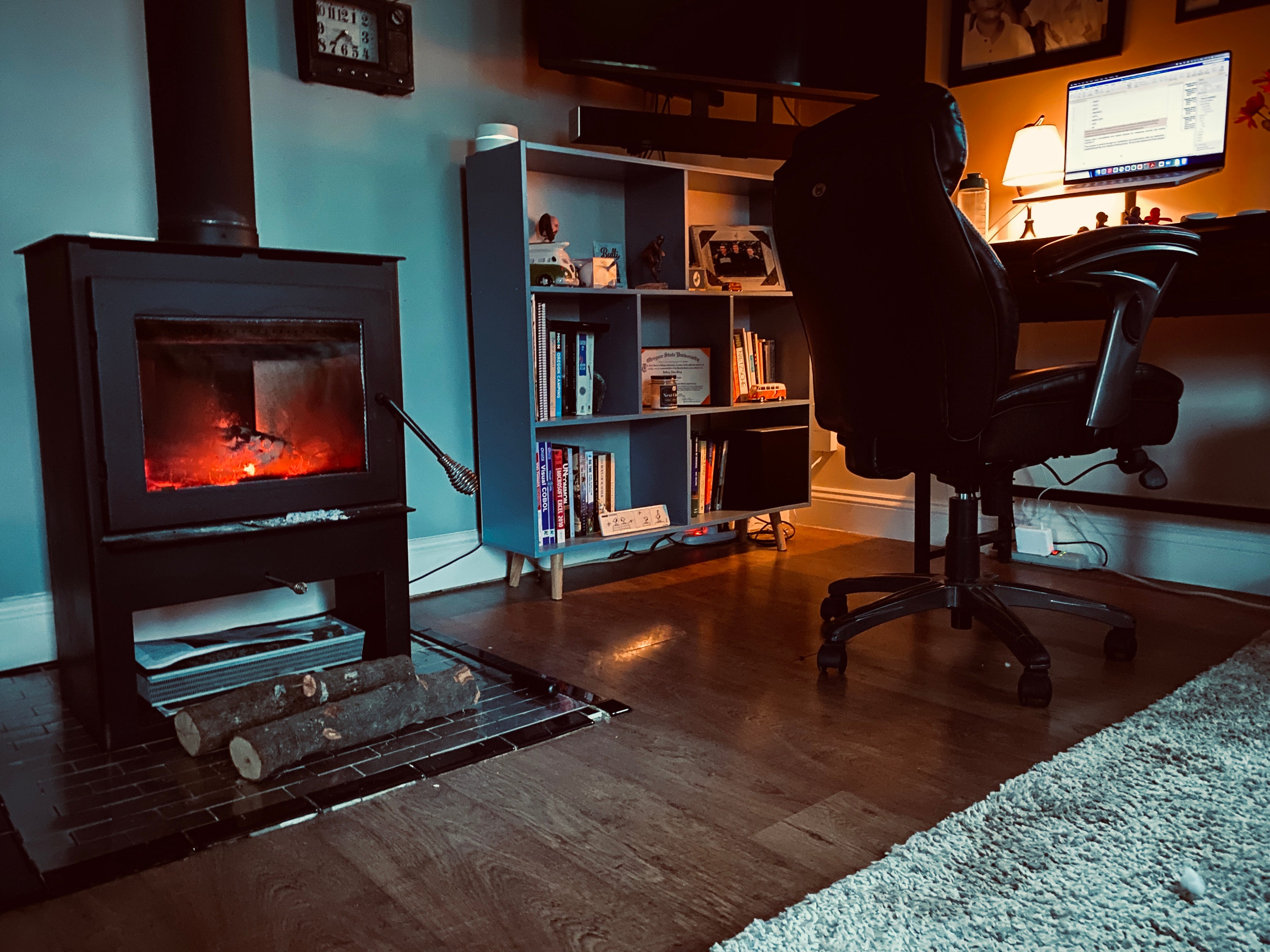 Bungalow Life - by Jeff Riley - Finding Jeffery