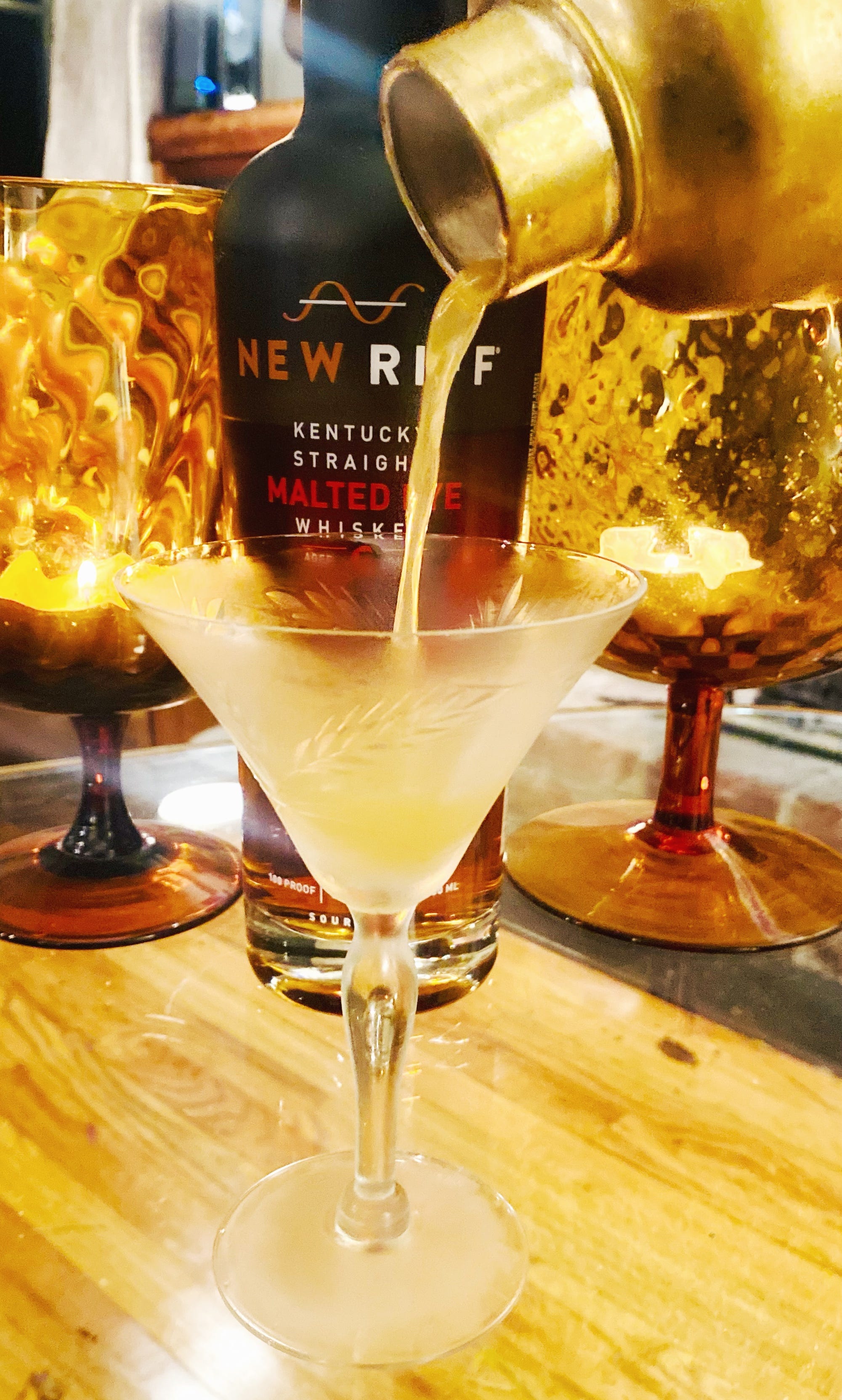 Recipe: Commodore Cocktail - The Mix with Robert Simonson