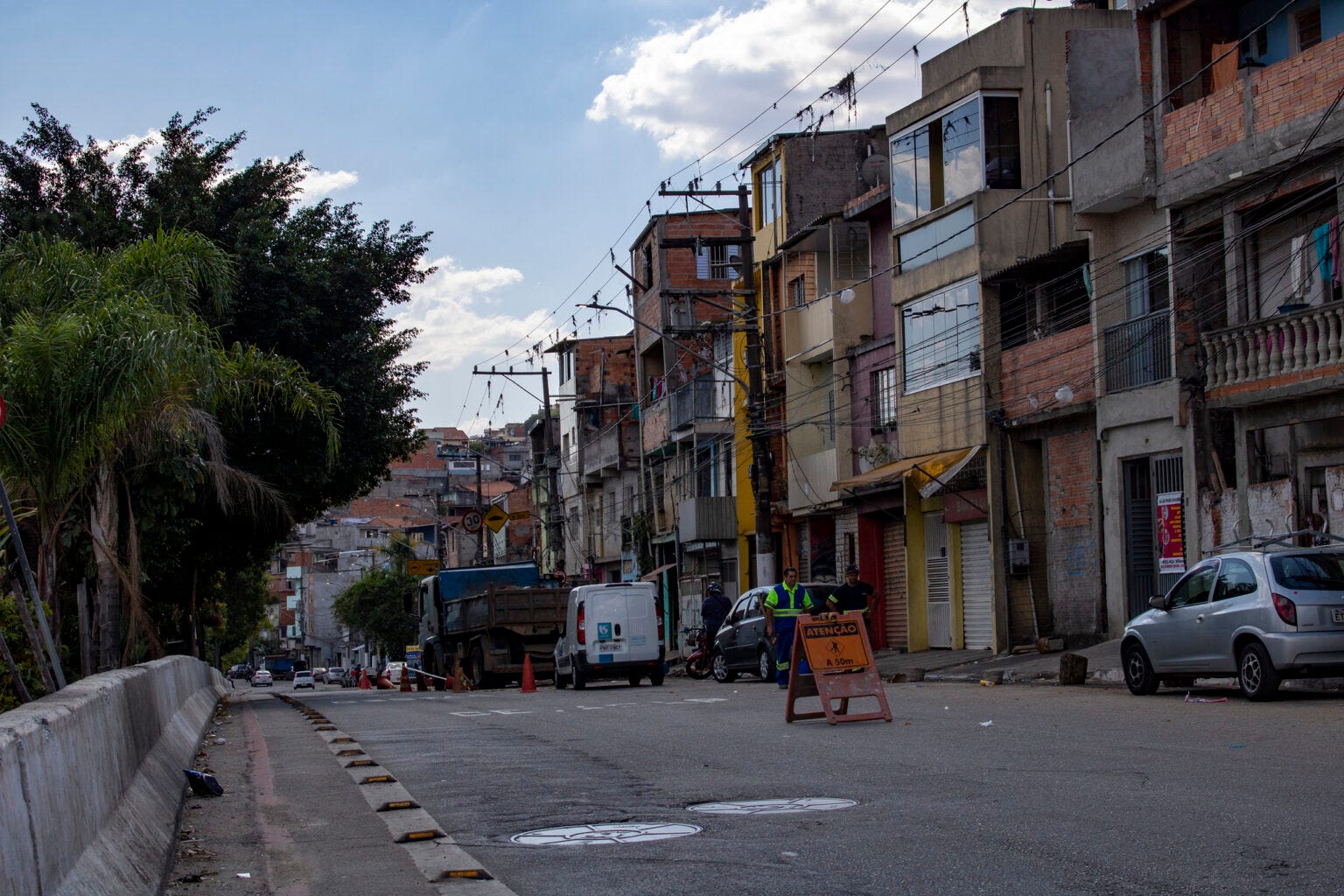 Mural Inbox: Ruas abertas, 100 anos de Paulo Freire e de Paraisópolis