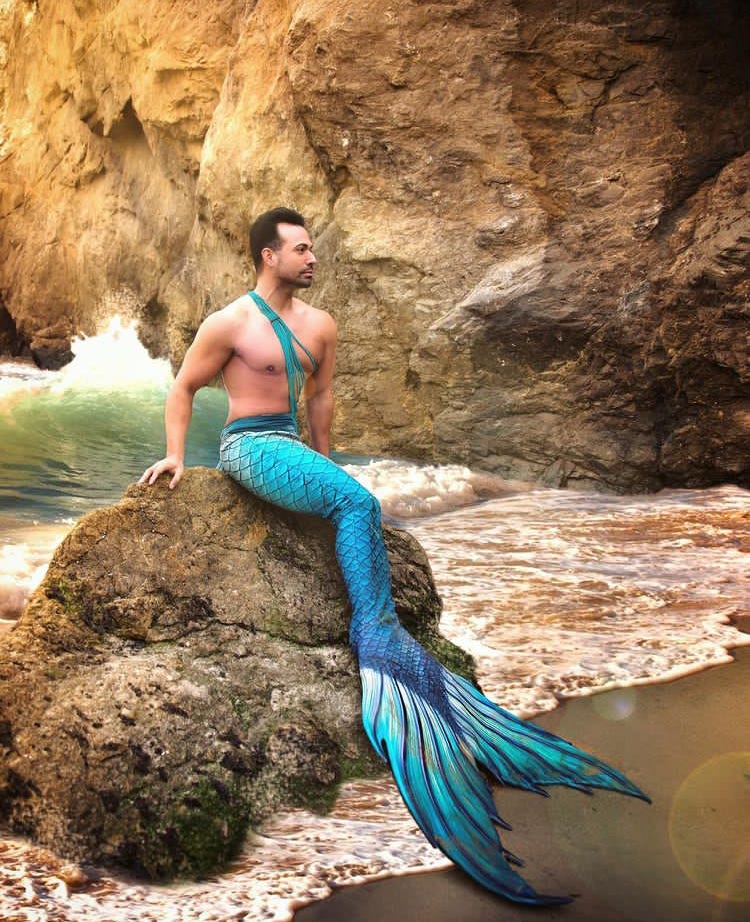 How an American Mermaid 🧜‍♀️ Community saved our film