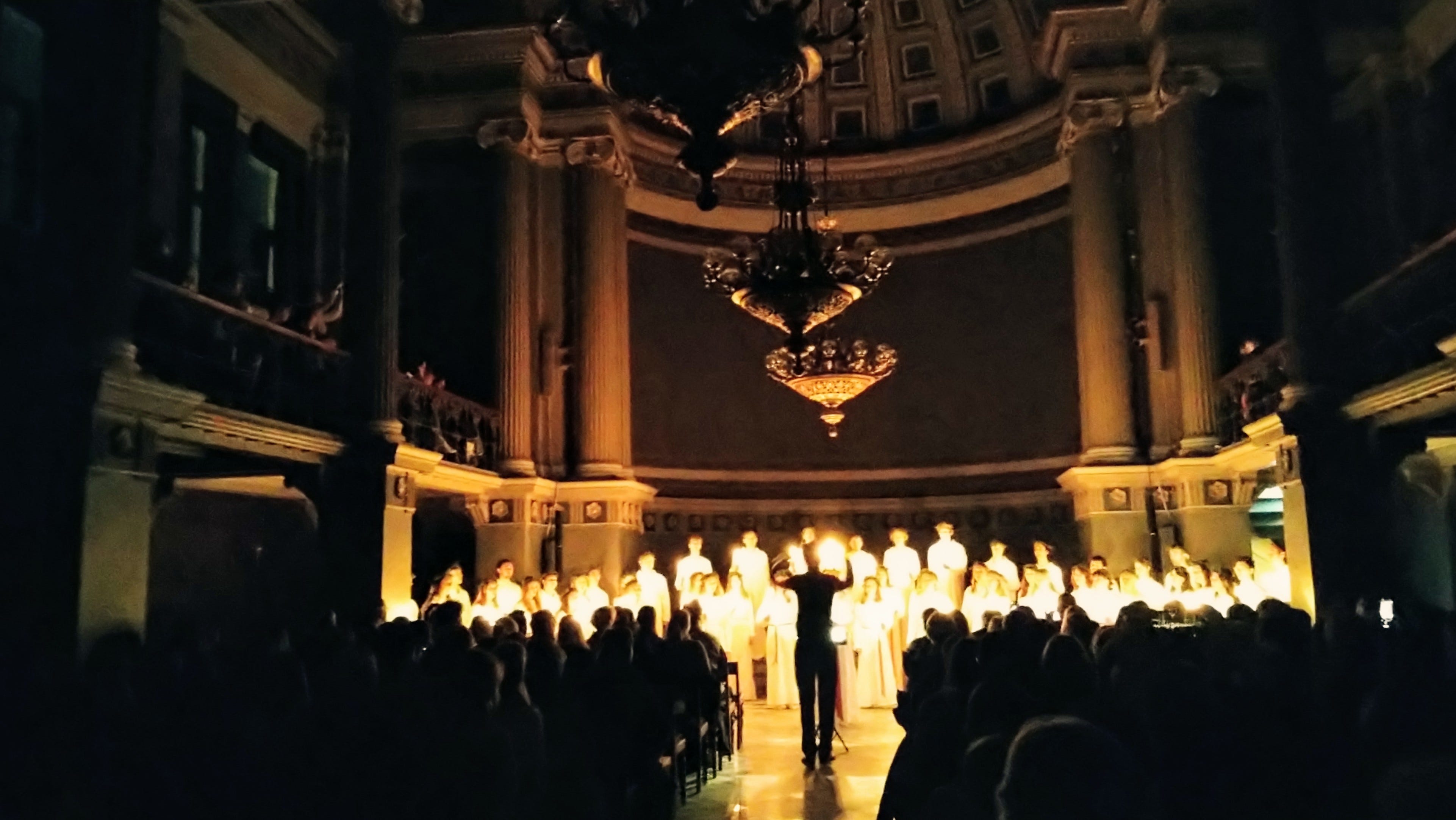 Issue 125: Happy Lucia Day! - by Viktoria Wågert