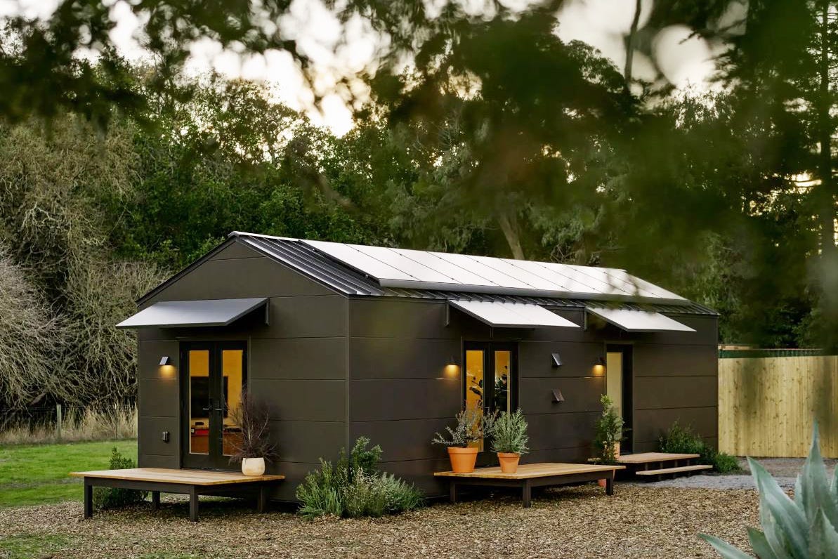 Friday Cabins #44: Airbnb + ADU Startup