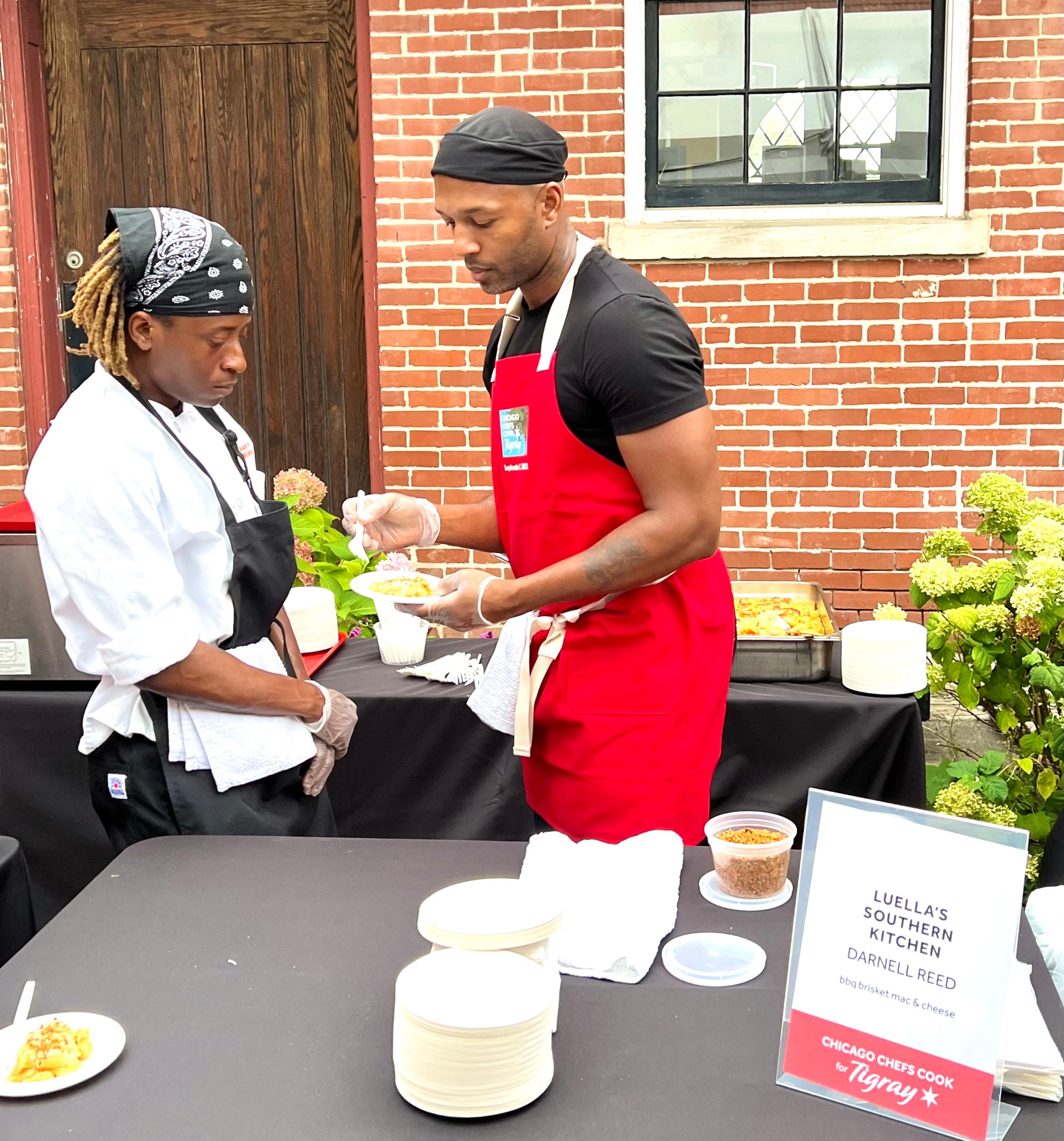 Just Like That, Chicago Chefs Cook for Puerto Rico