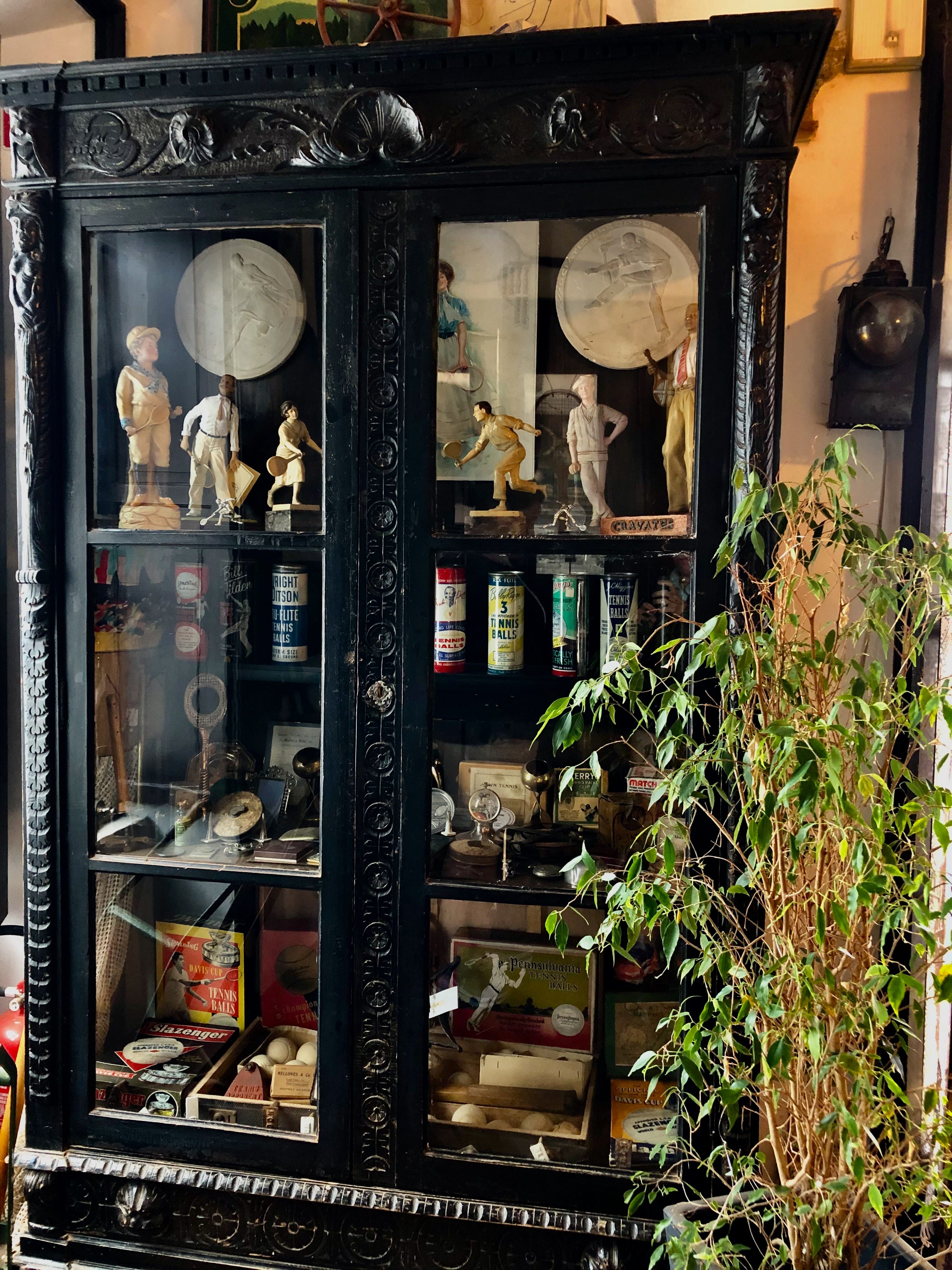 Hanbury Tennis Club: Alassio, Italy - by Adrian Brune