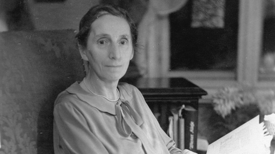 #66: Gas money, €7 döner, memorial vandalised, S-Bahn