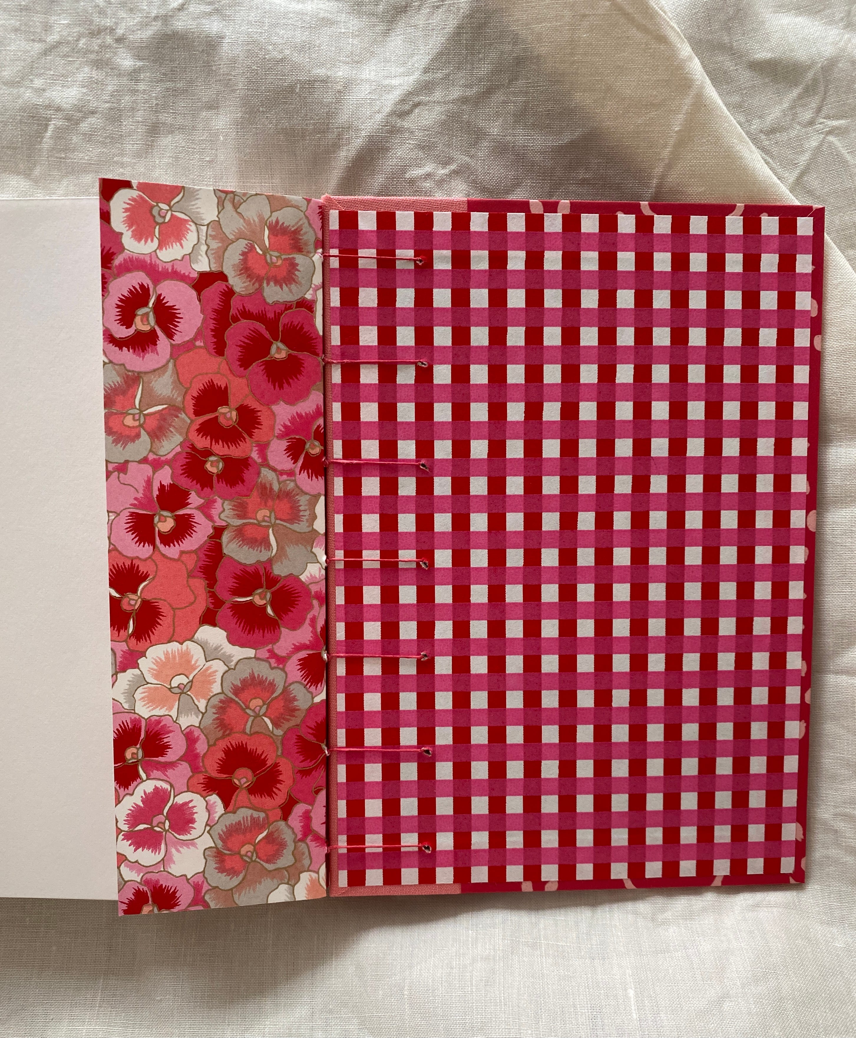 making books - by Jane Brocket - yarnstorm