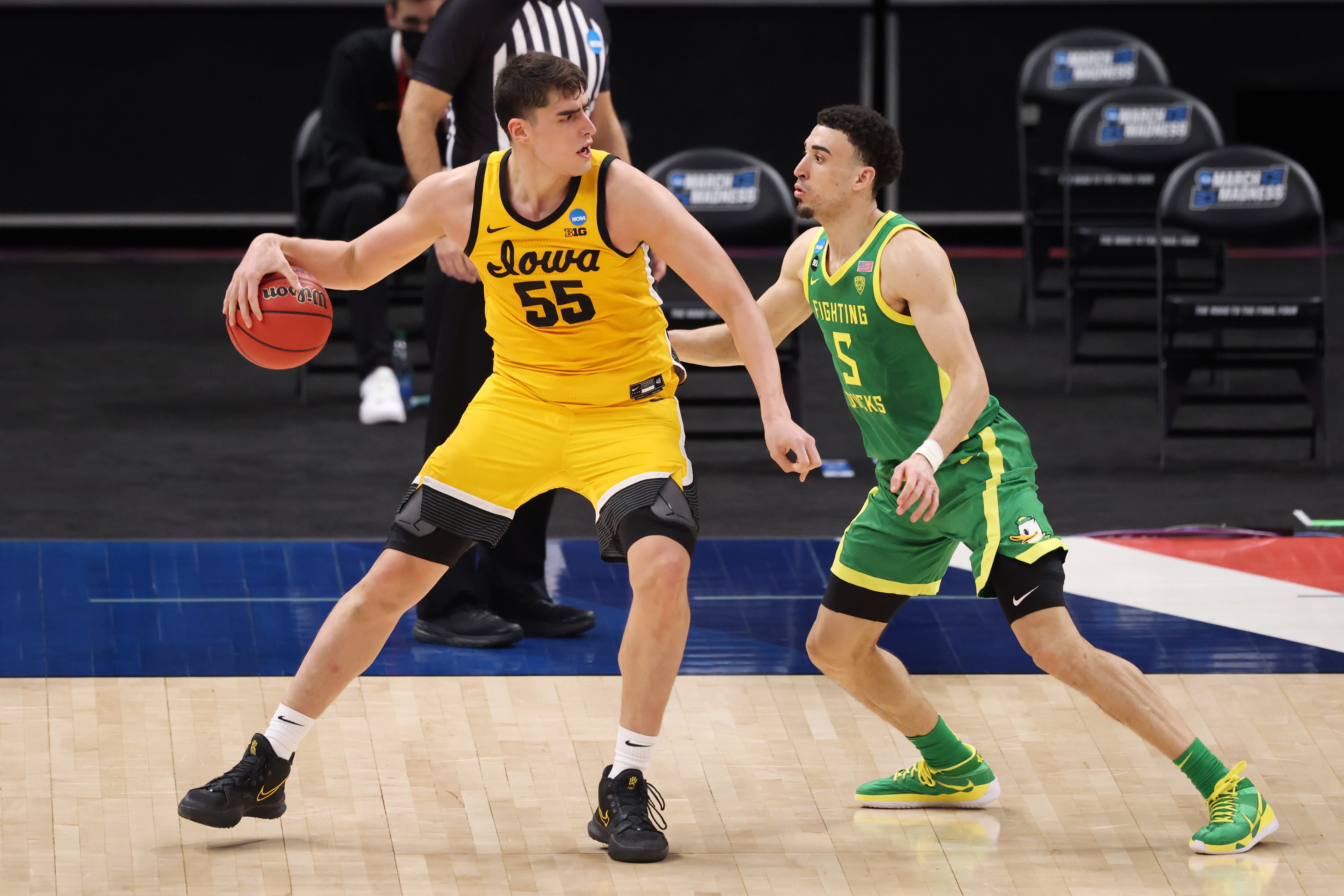 Scouting Reports: Luka Garza, Aaron Henry, Isaiah Livers, David Duke ...