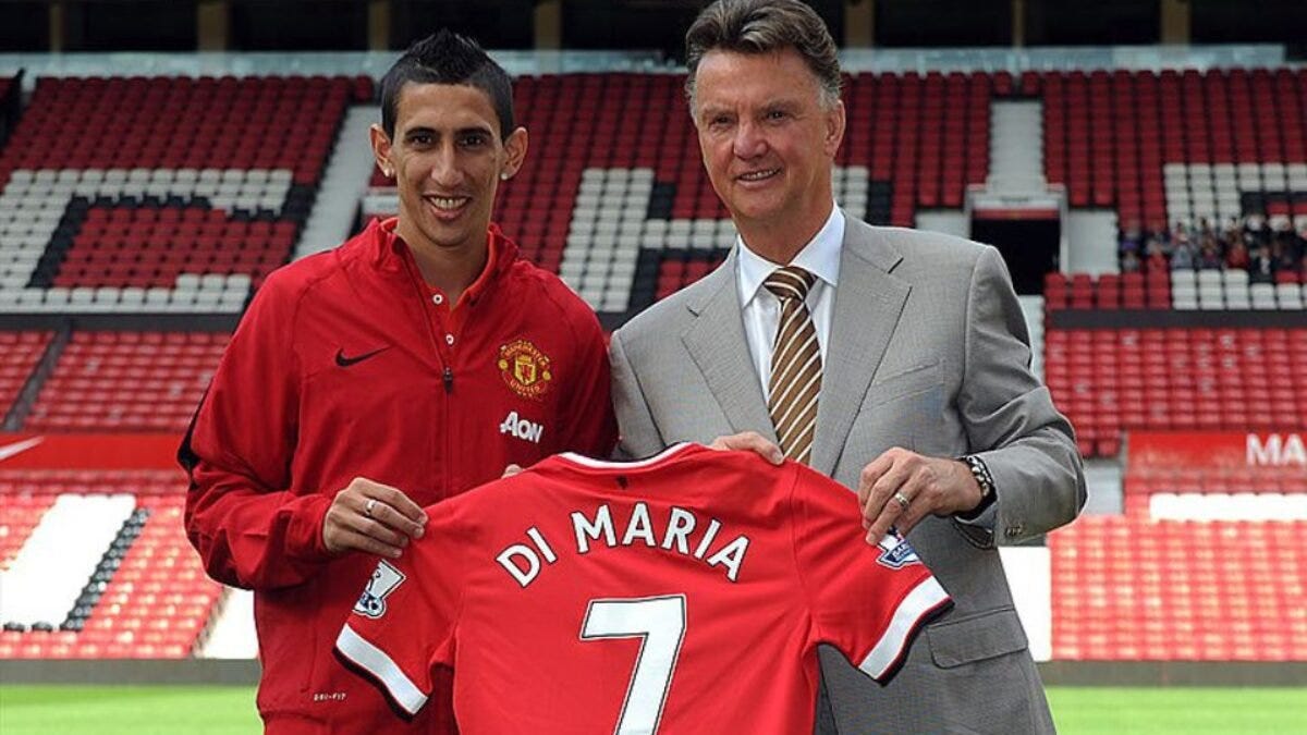 Ranking: 12 of the worst football transfers in Football History