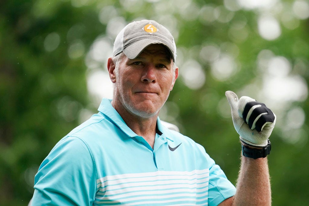 Dingus of the Week: Brett Favre - by lyz - Men Yell at Me