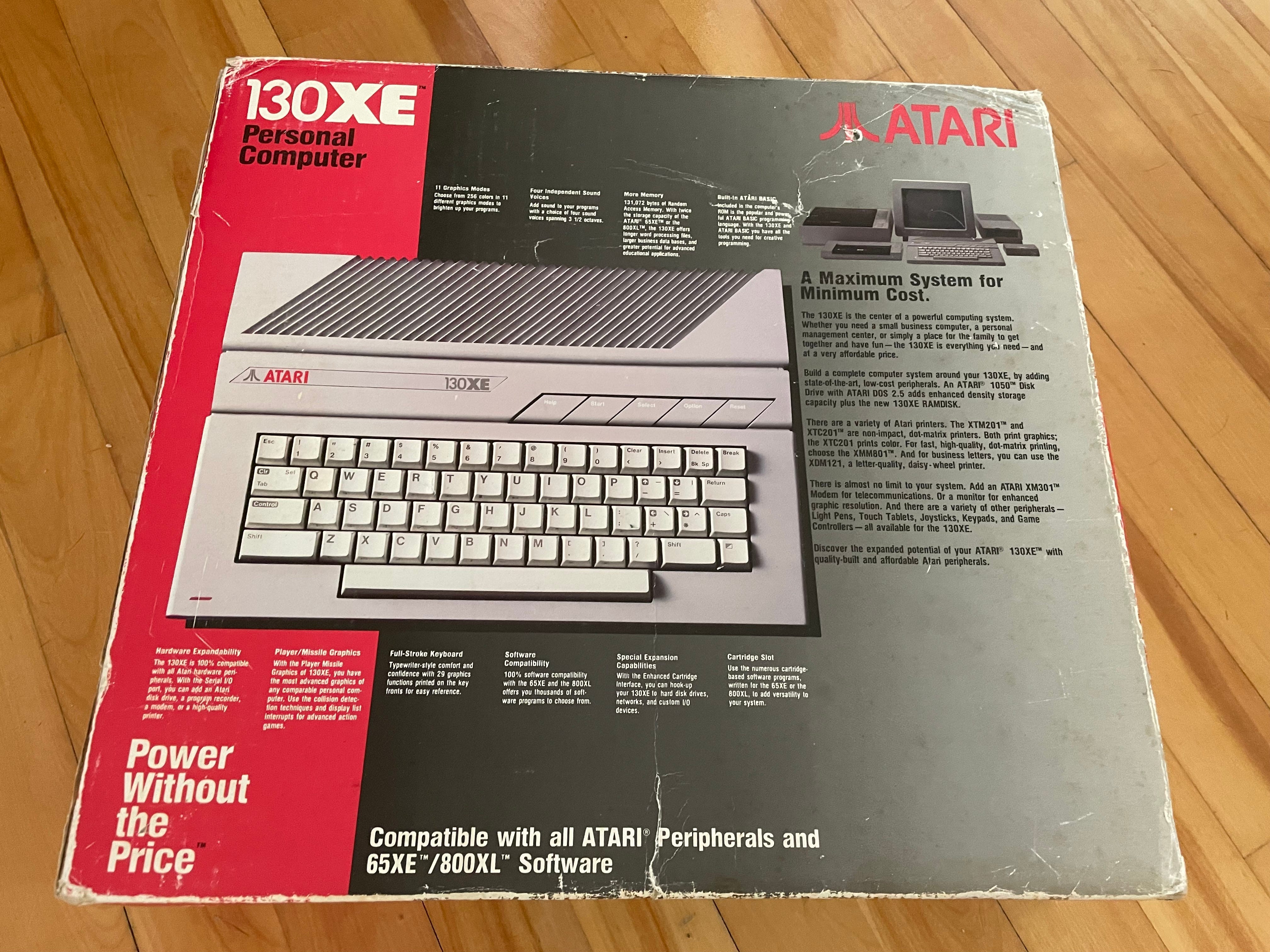 Unboxing an Atari 130XE - by Paul Lefebvre