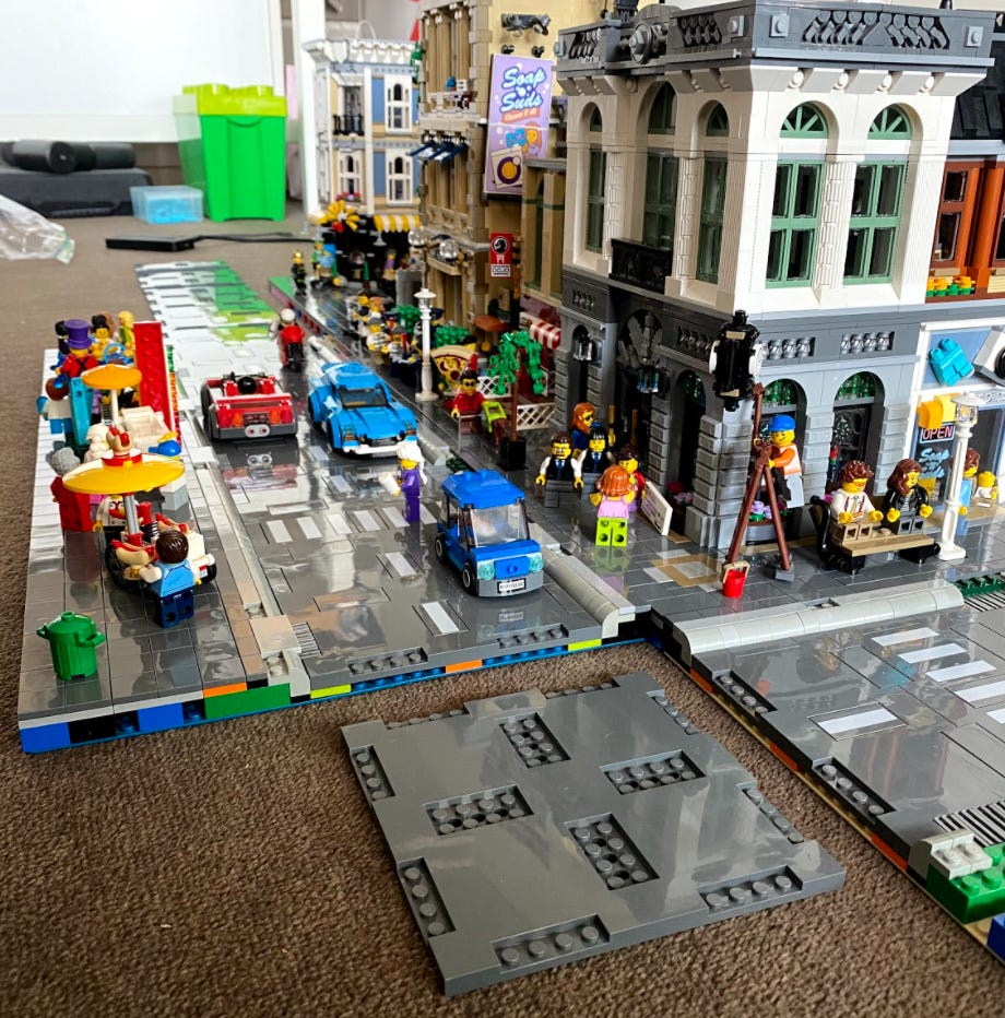 Build: Adapting the new LEGO roads plates for MILS