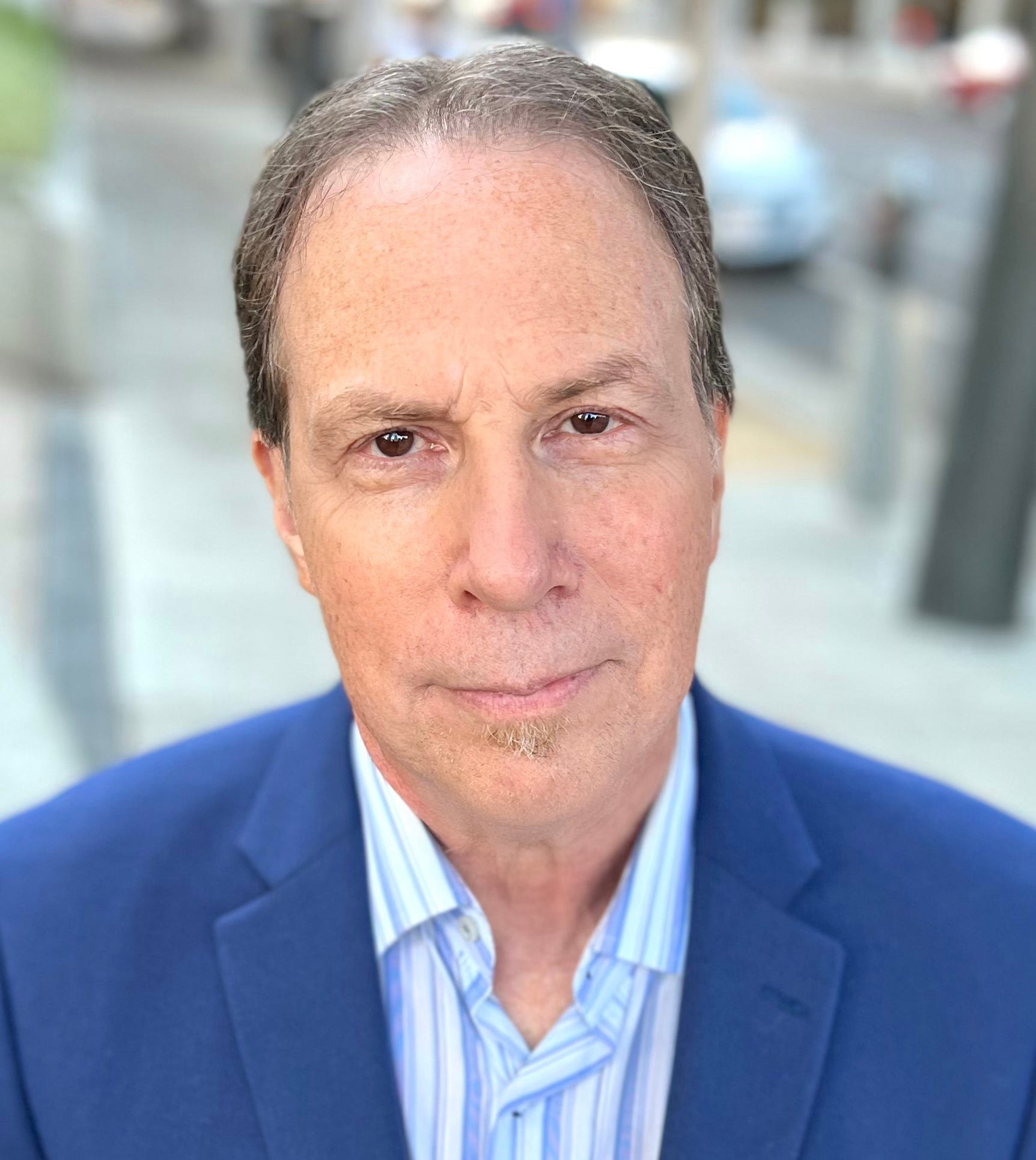 Frank Figliuzzi's Instagram, Twitter & Facebook on IDCrawl