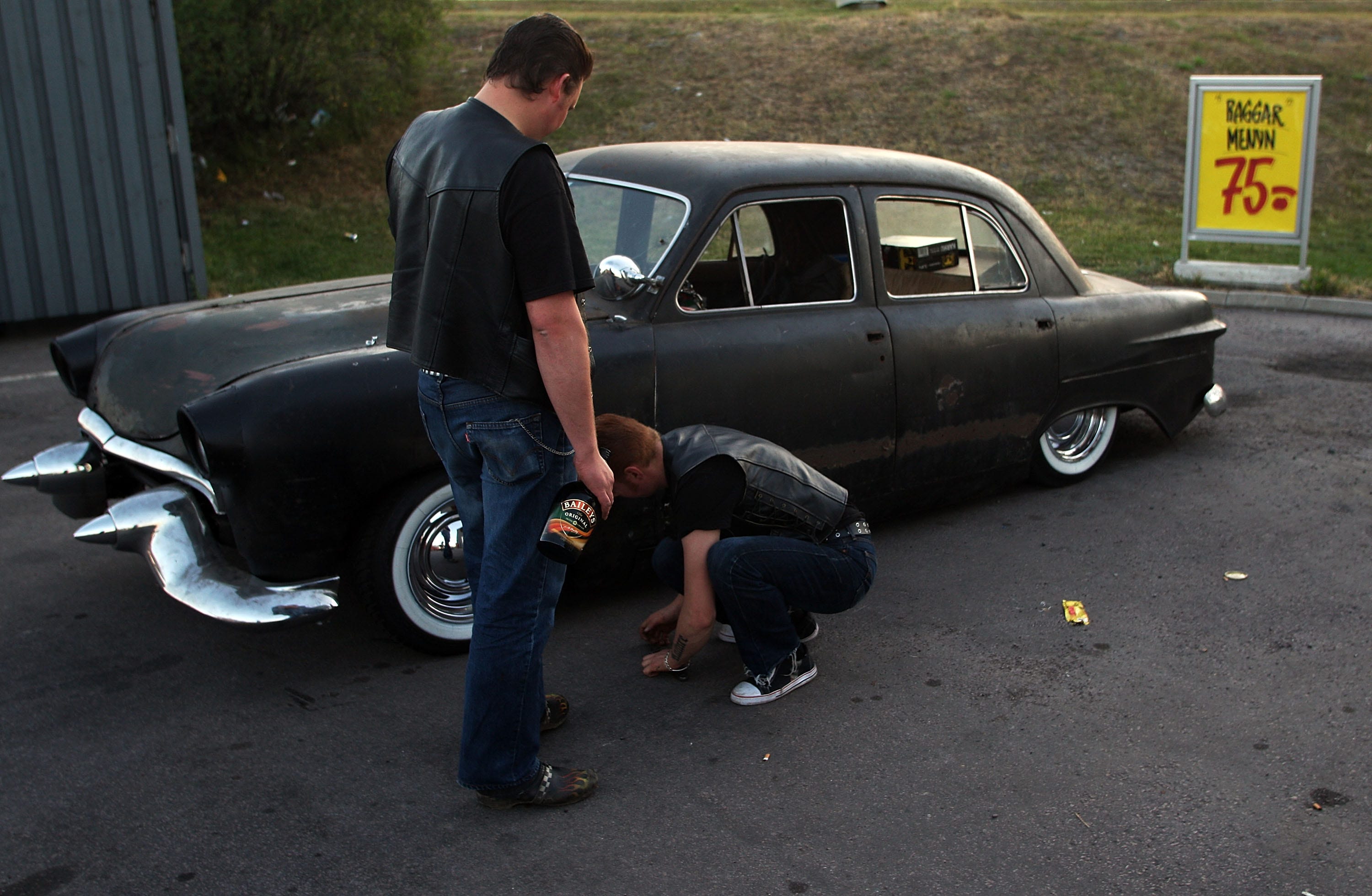 De har valt våldet av fri vilja - Rak höger med Ivar Arpi