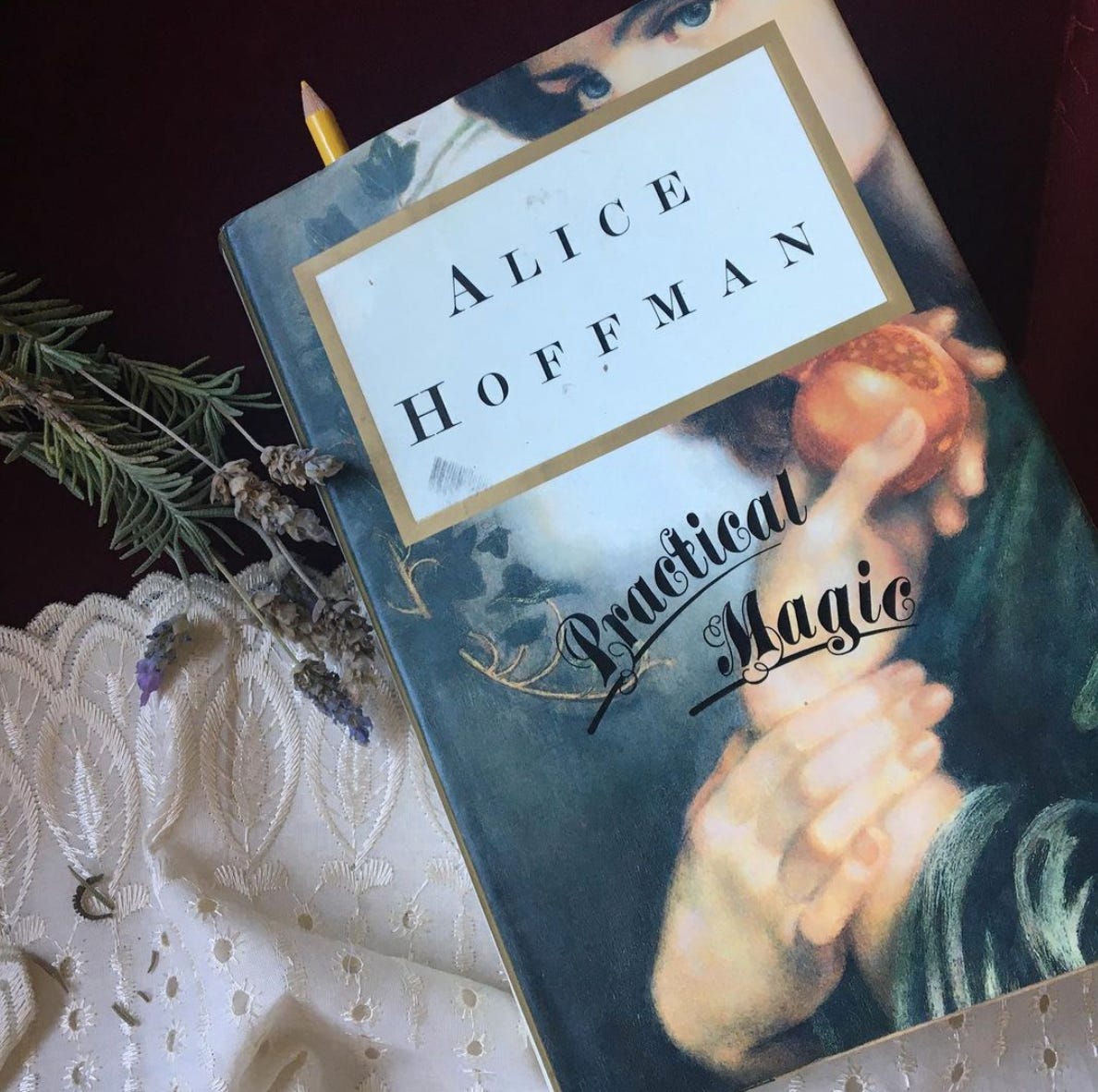 Domingo - by Clementina y las abejas - Clementina