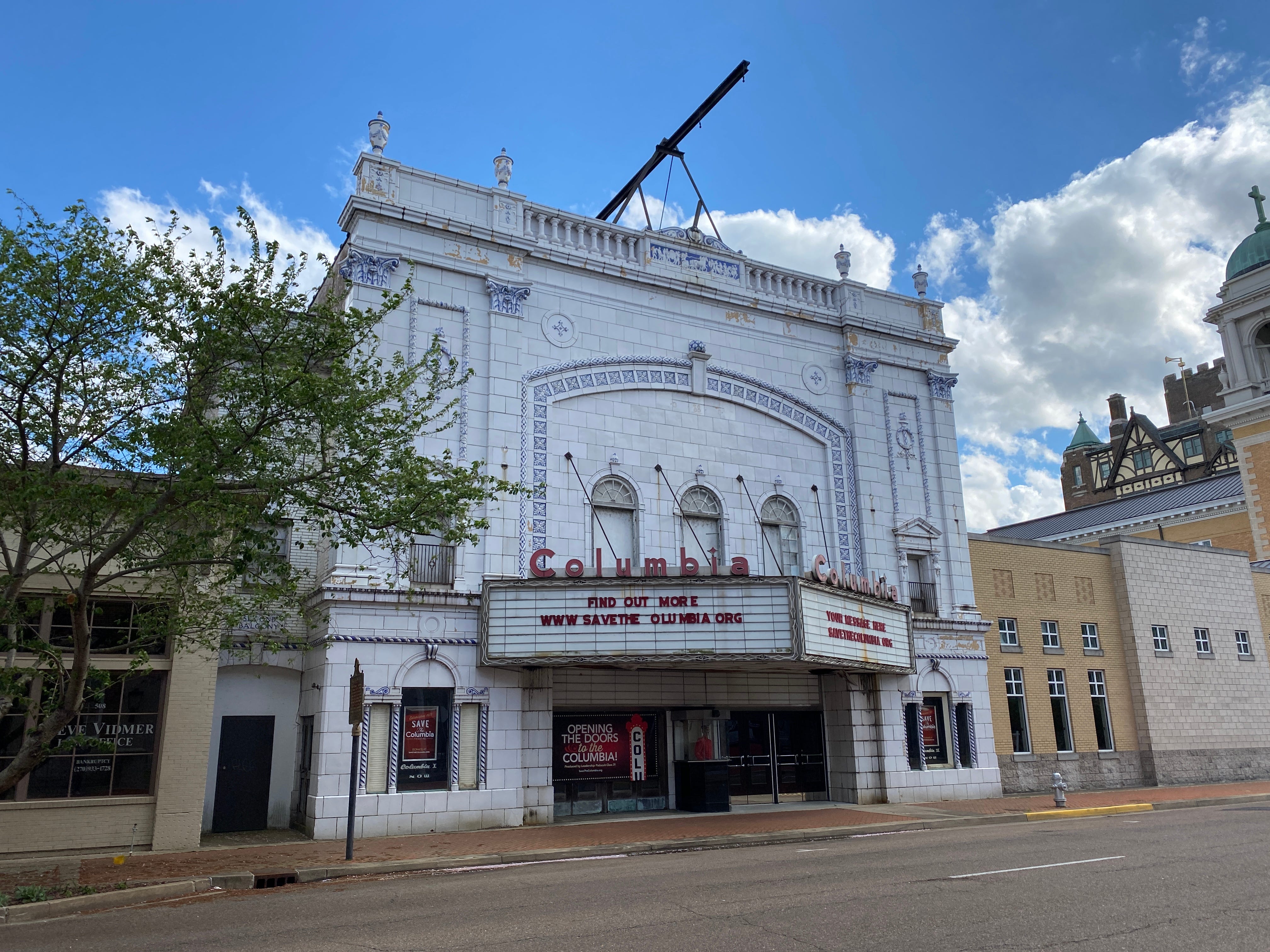 Letter from Metropolis - by Allyn West