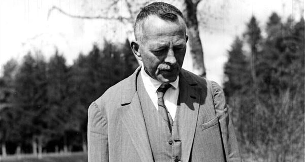 Review: J. S. Marcus on Robert Walser - by Ann Kjellberg