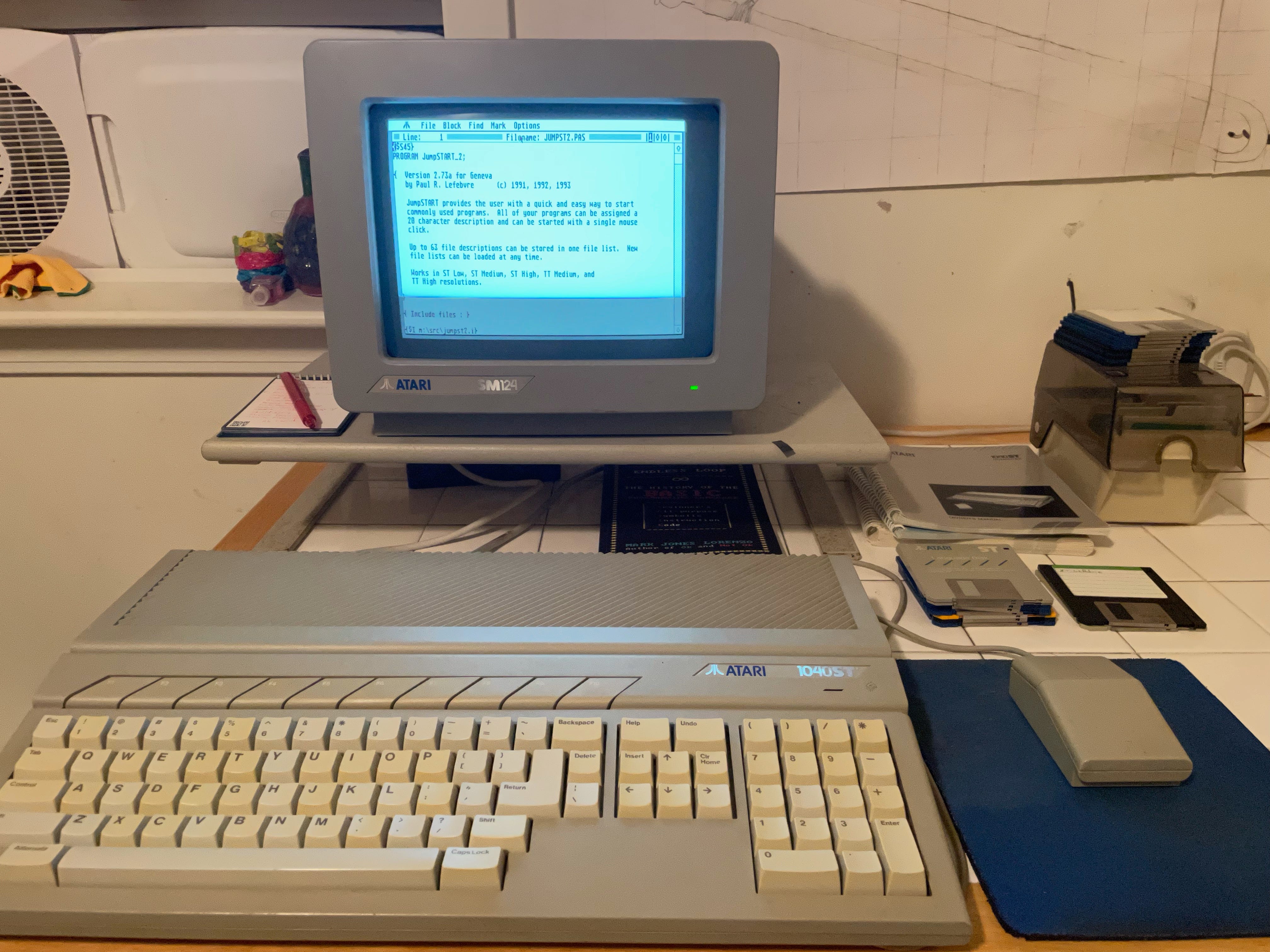 Programming in Pascal on the Atari ST - by Paul Lefebvre