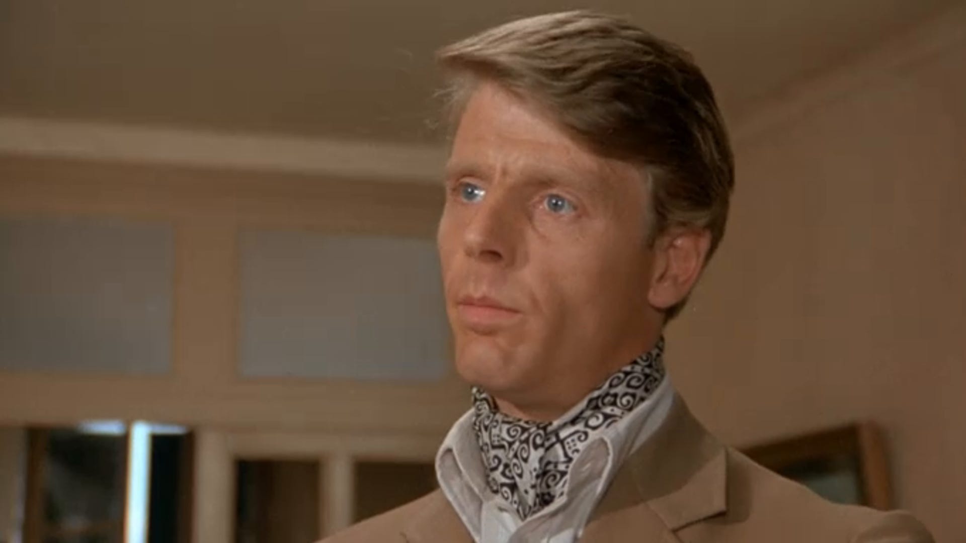 It's time to bring back the cravat - by Guy Walters
