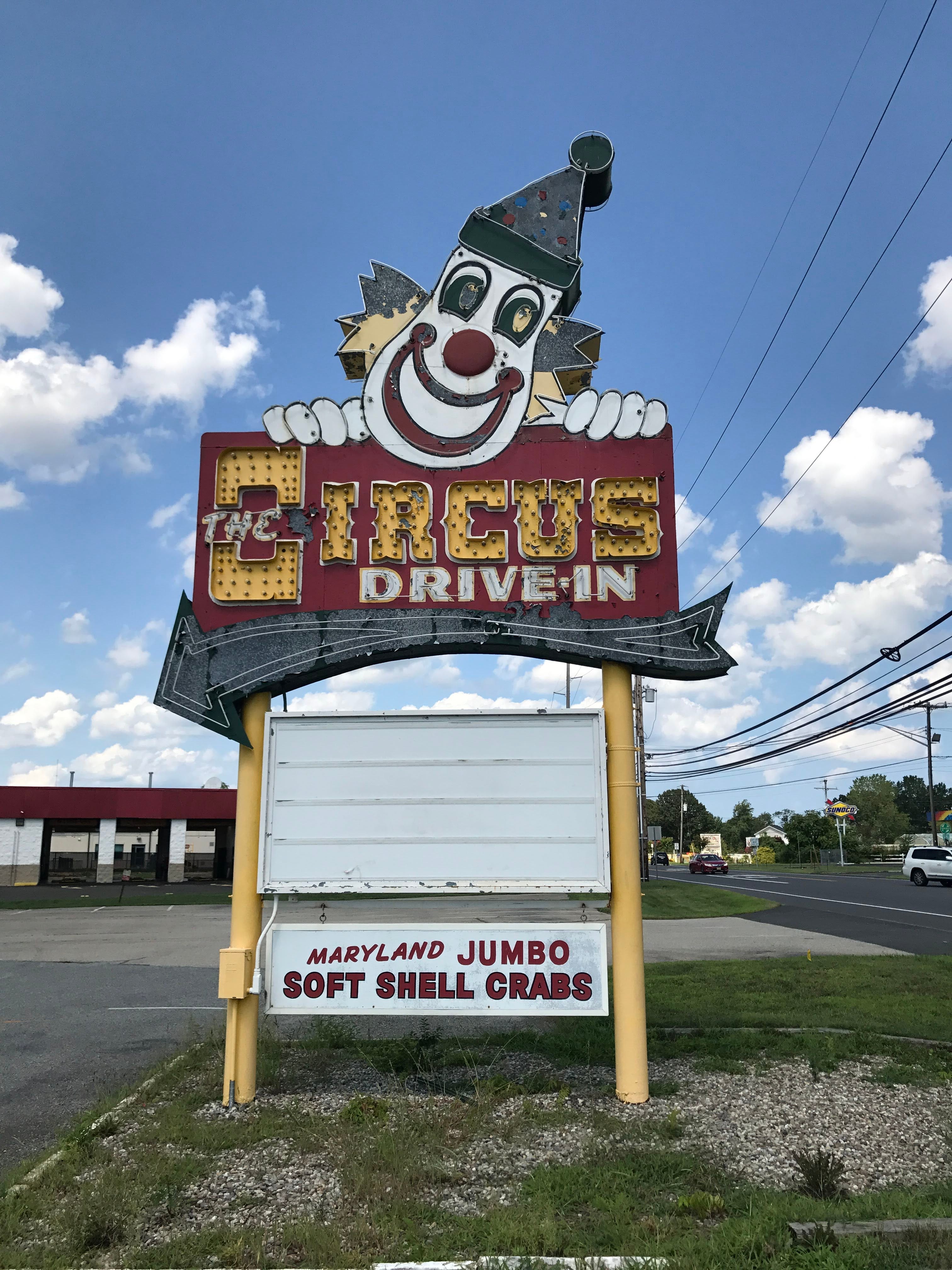 Vintage Arby's Closes, Yellow Wendy's Survives, Fish Fry Fades, Circus ...