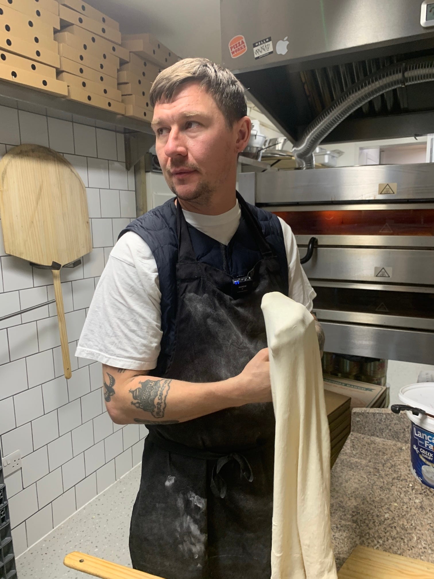 Vincenzo's Pizza: crisp, juicy, gone in minutes