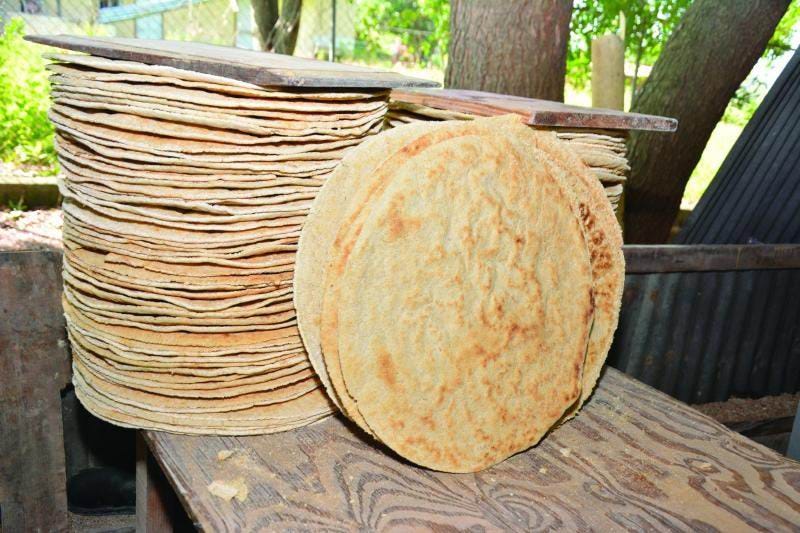 Lucha tu yuca, taíno - by Luis - (In)correctamente claro