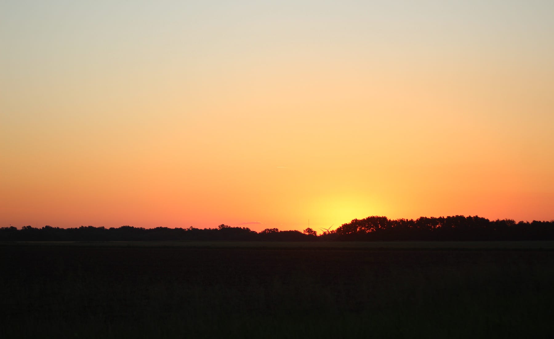 Gravel is BACK: 2021 Unbound Photo Essay - by Zach Schuster
