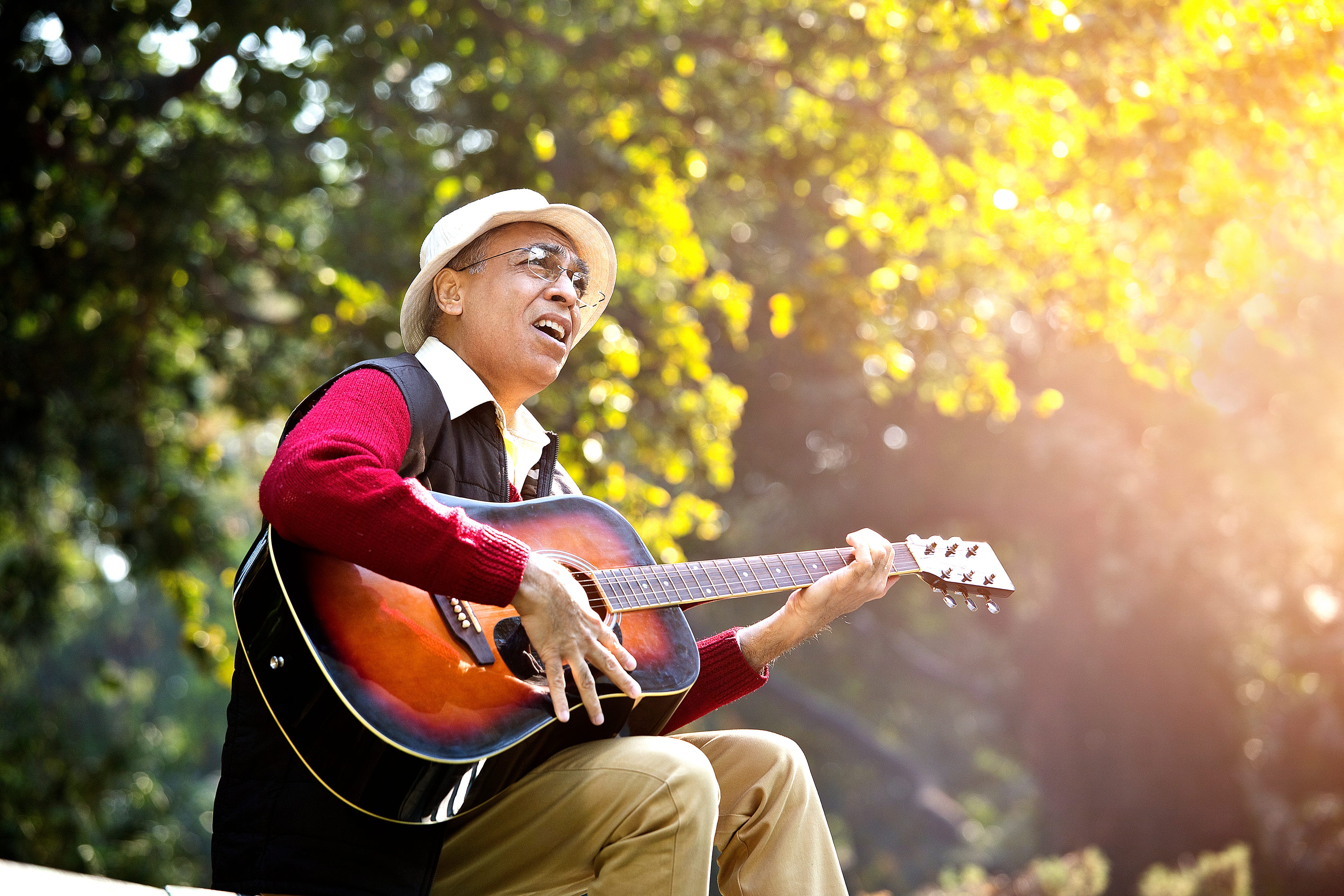 10 hobbies to keep senior citizens engaged post-retirement