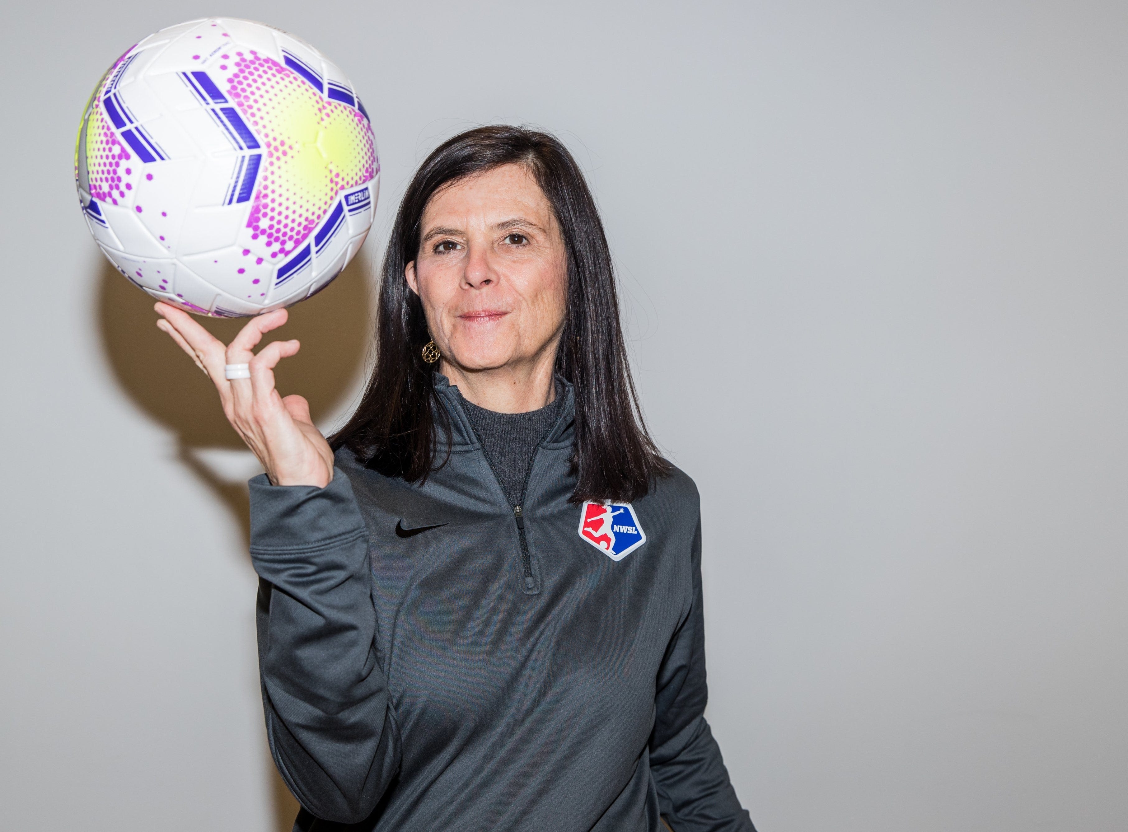 Lisa's Leadership - by Lauren Whalen - League of Her Own