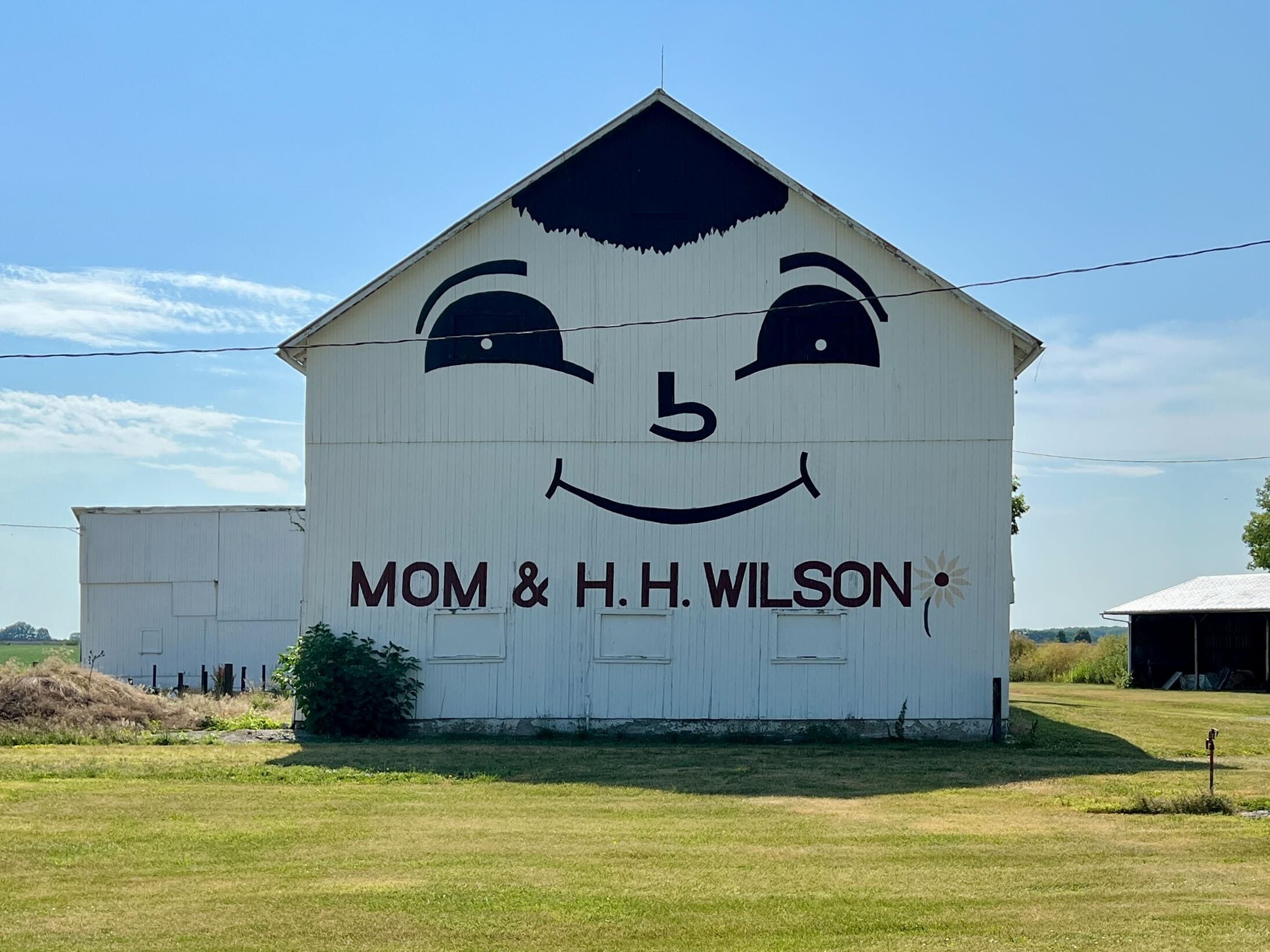 Smiley Barns, Burger King's nostalgic 'Rule' | Rolando's Roadside Roundup