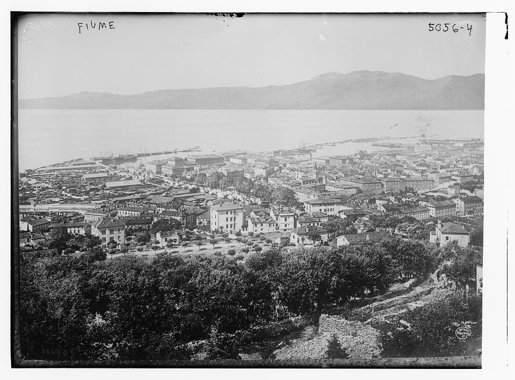 The Italian Regency of Carnaro : accelerationist origins of fascism